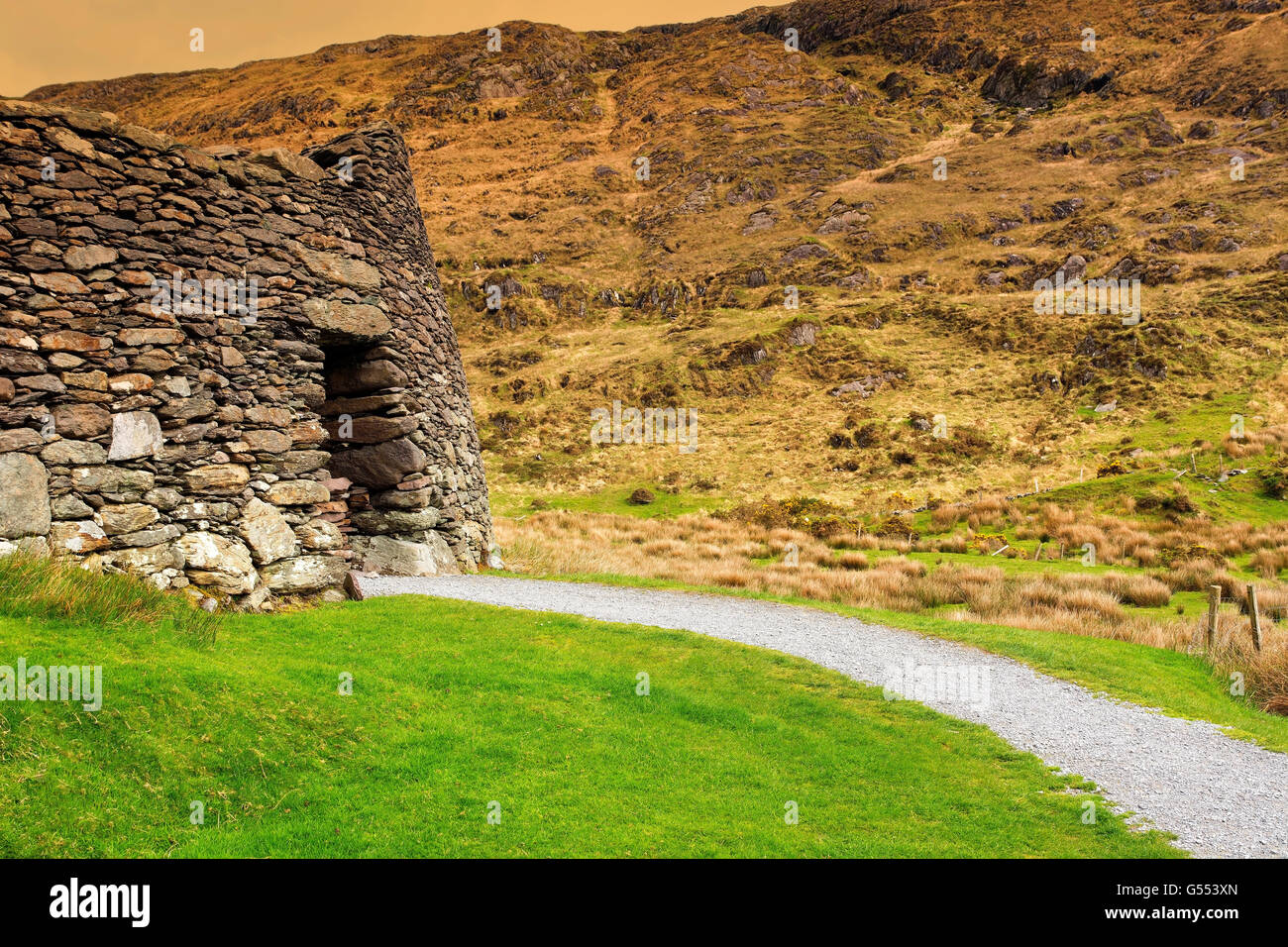 Old fortress in Ireland ( Kerry country Stock Photo - Alamy