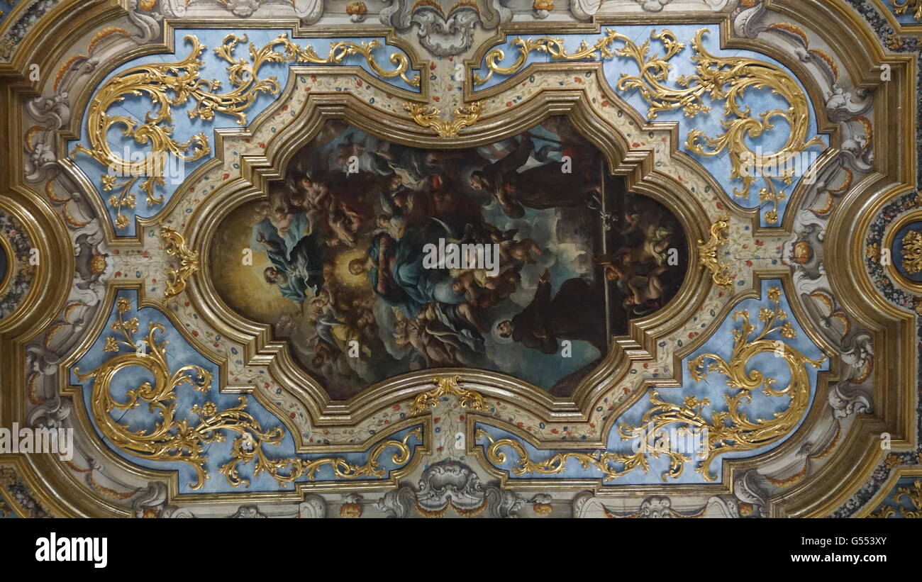 Ceiling art hi-res stock photography and images - Alamy