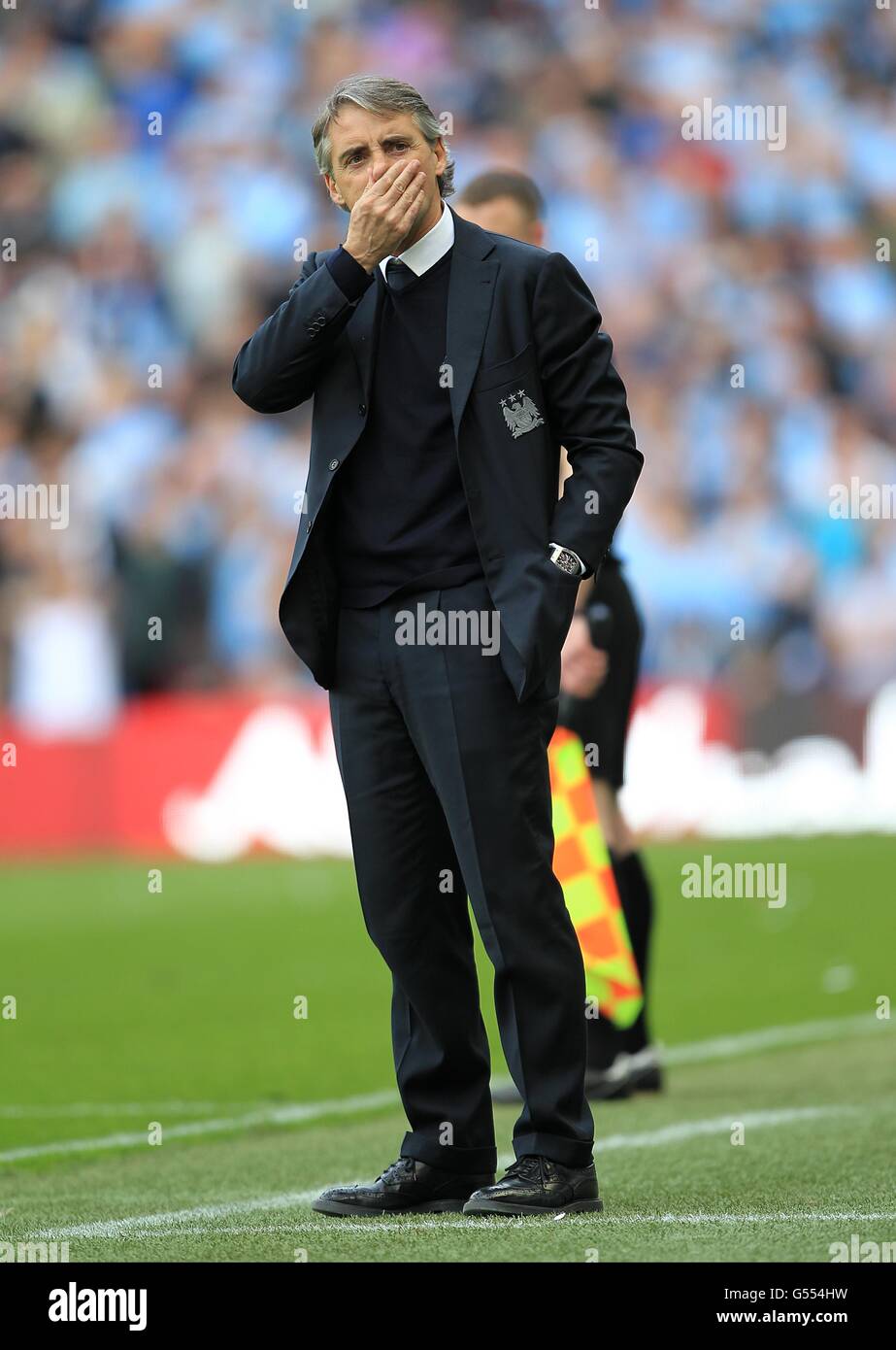 Etihad stadium roberto mancini hi-res stock photography and images - Alamy