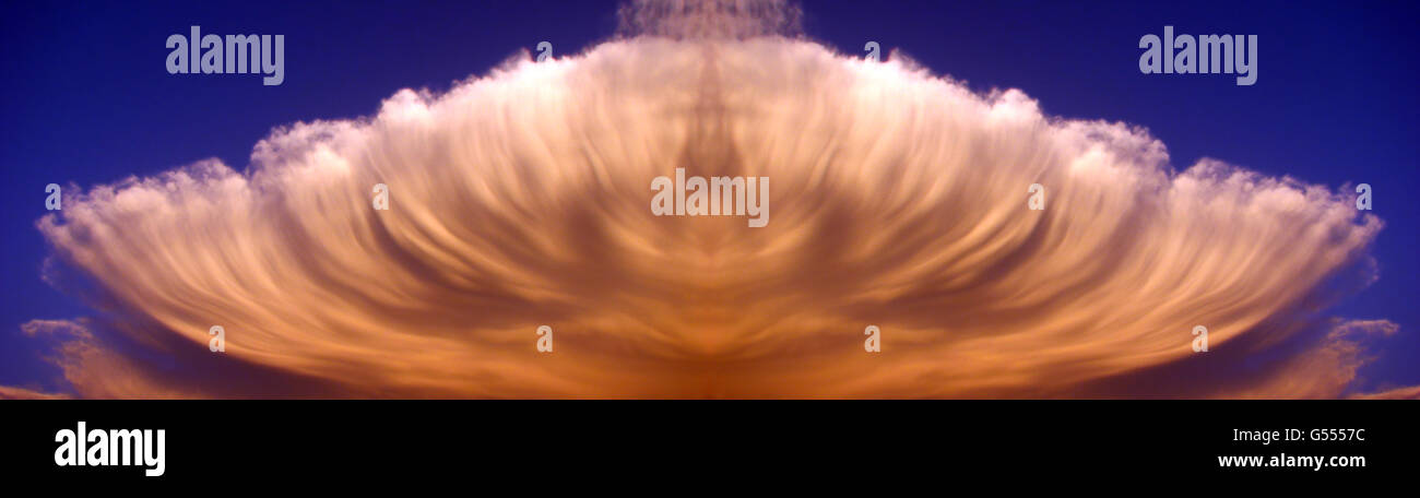 Weird cloud shape hi-res stock photography and images - Alamy