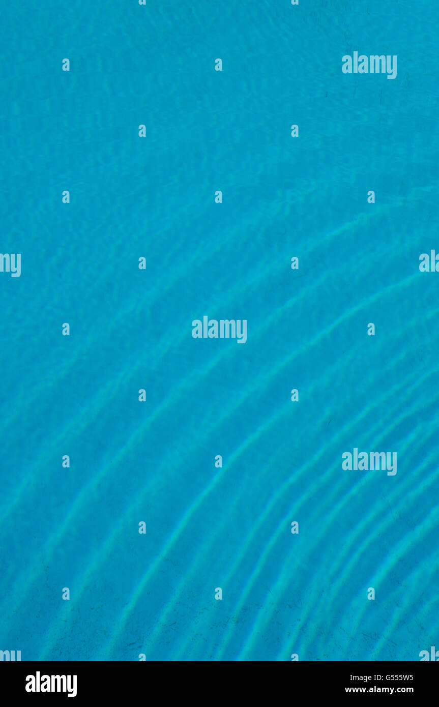 ripples in a pool of water Stock Photo - Alamy