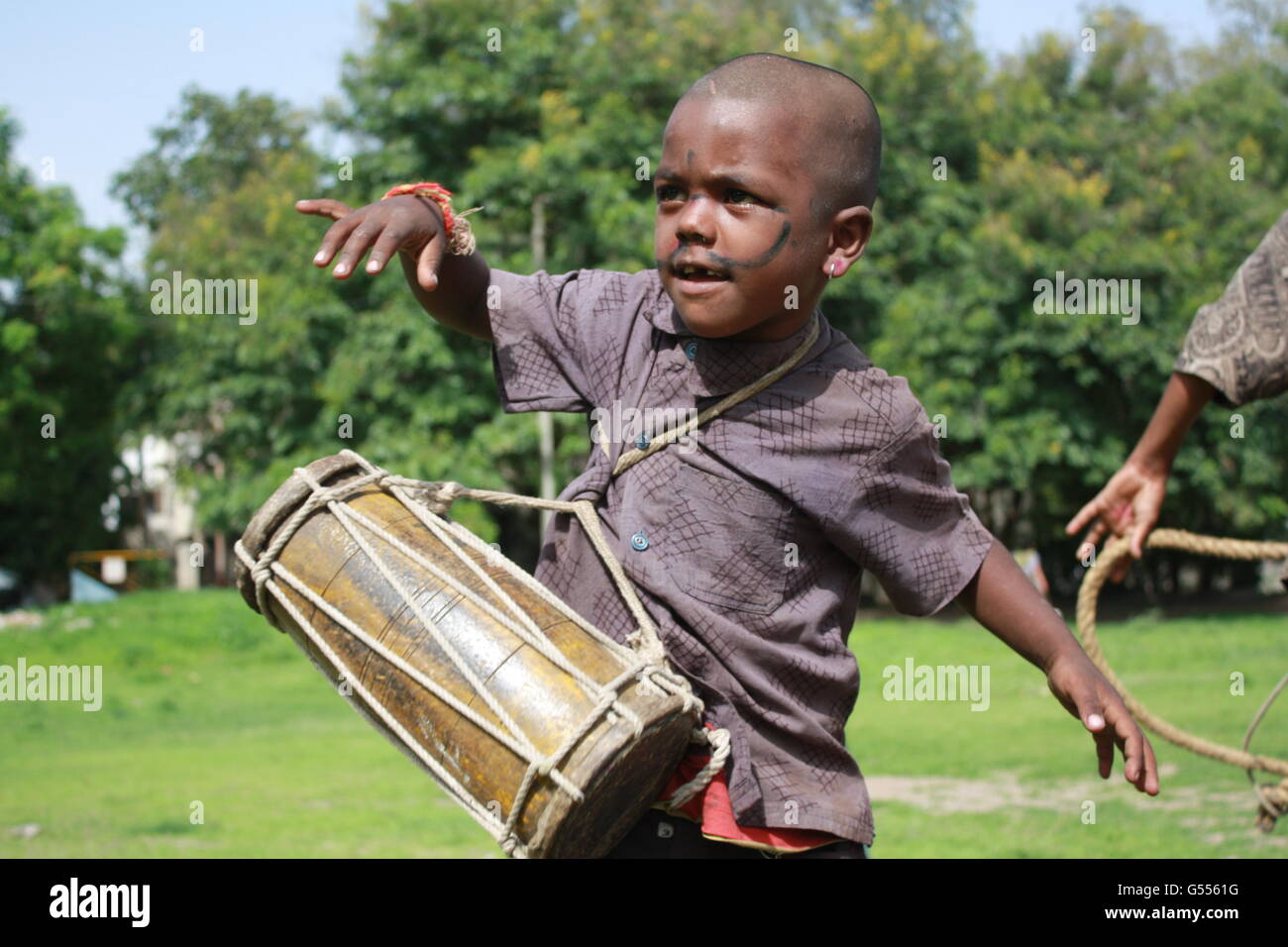 Poor drum boy Stock Photo - Alamy