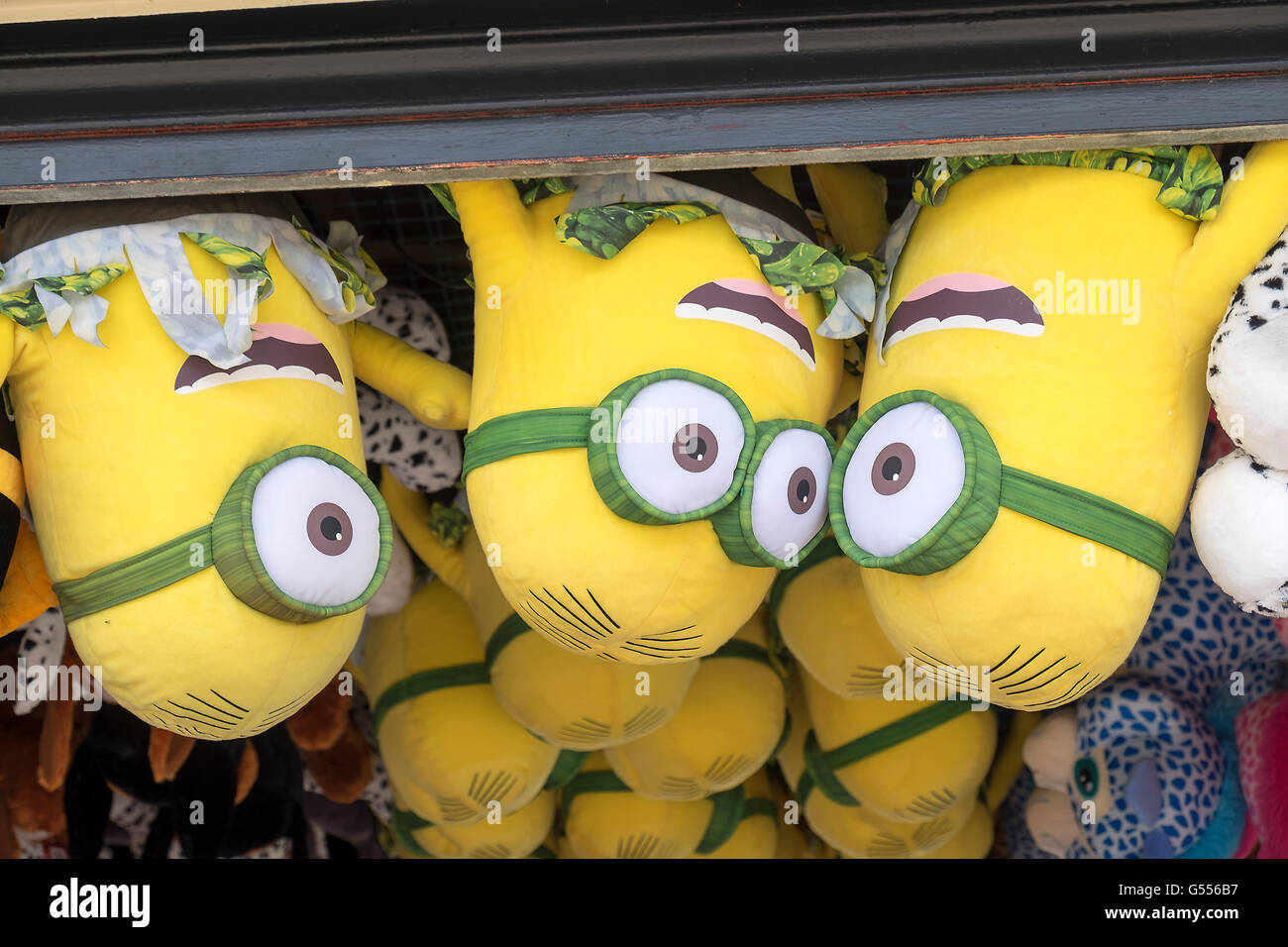 Soft toy prizes fun fair hi-res stock photography and images - Alamy