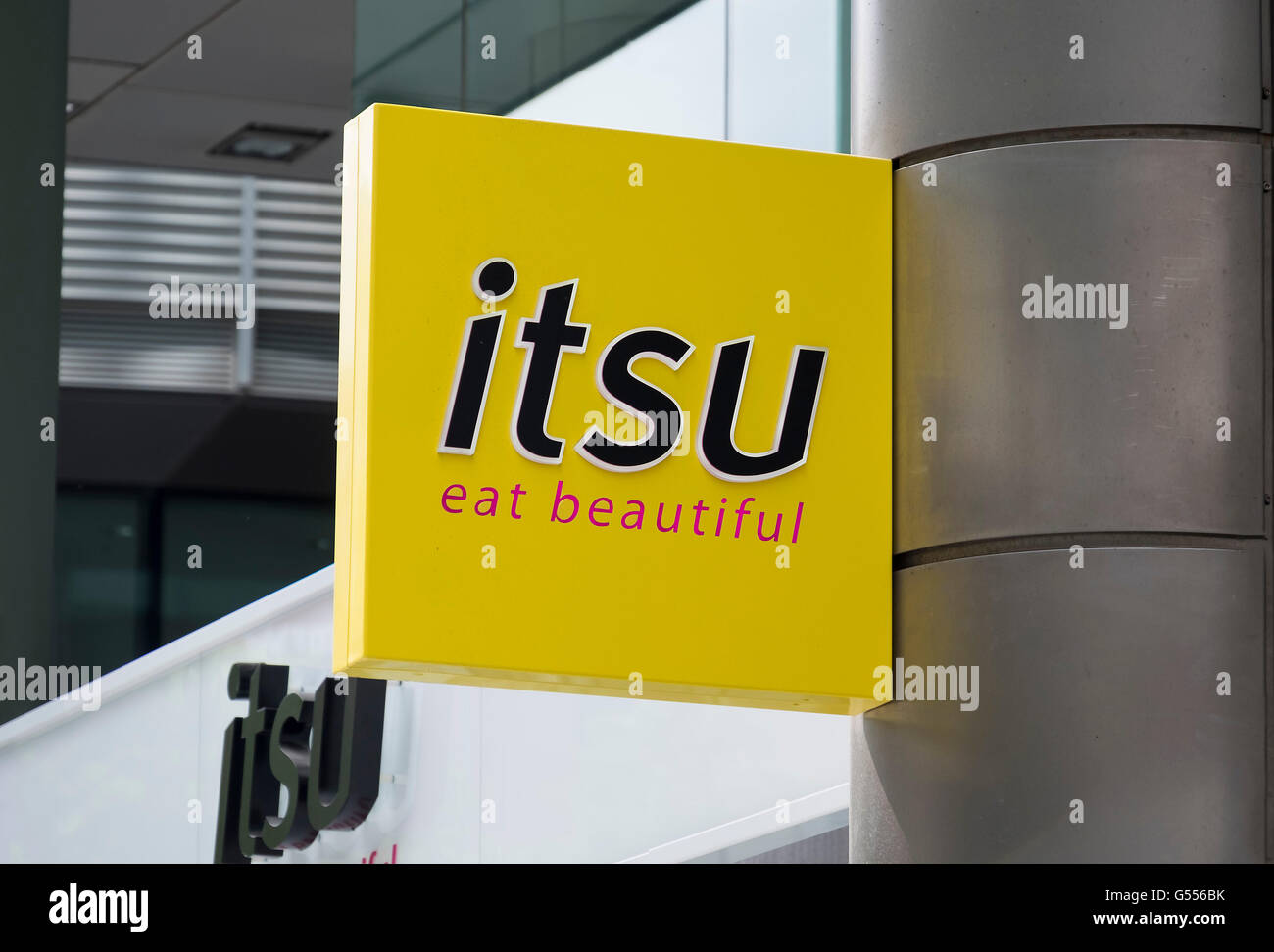 Itsu hi-res stock photography and images - Alamy