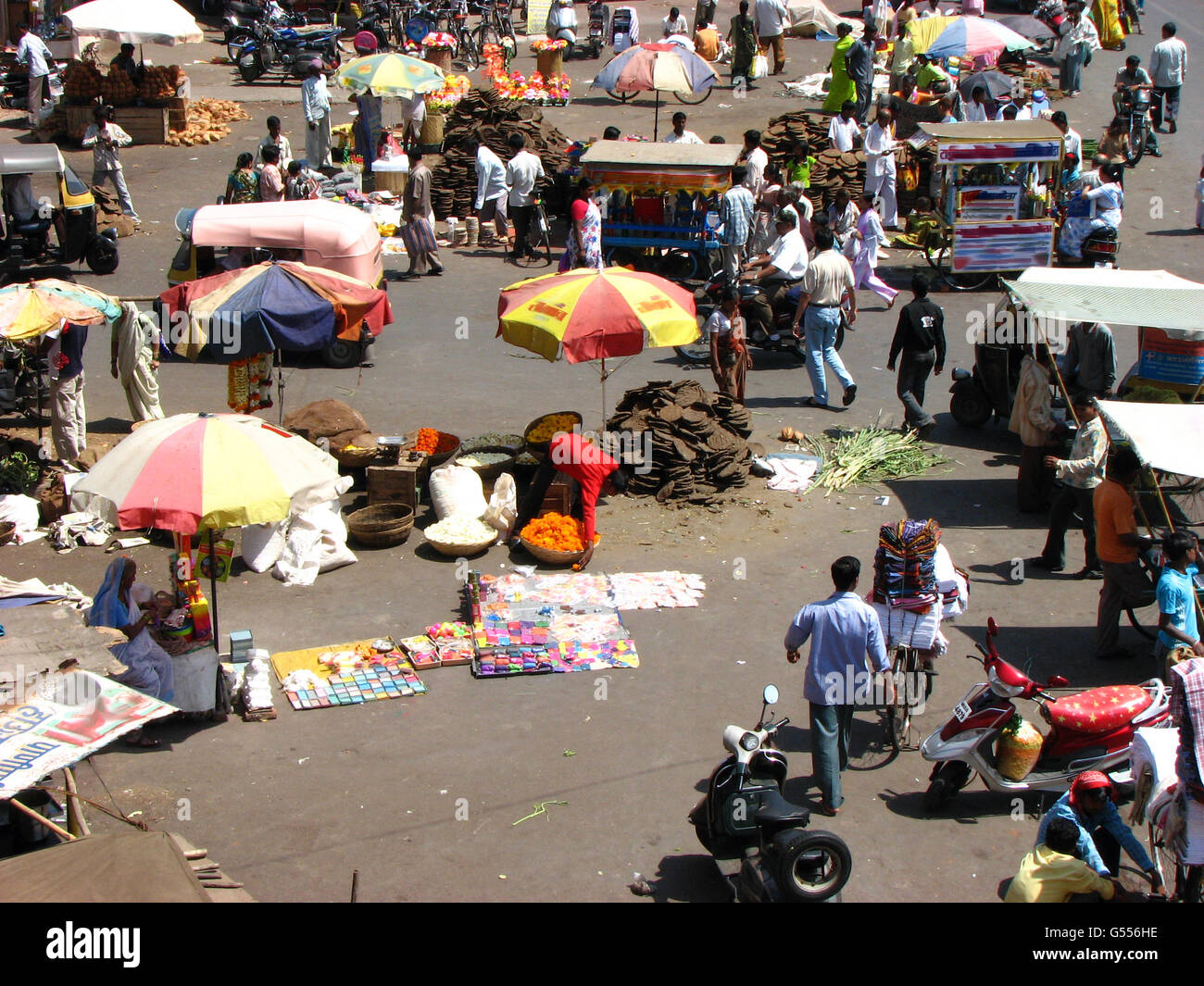 Traditional Indian Street Market Stock Photo - Alamy