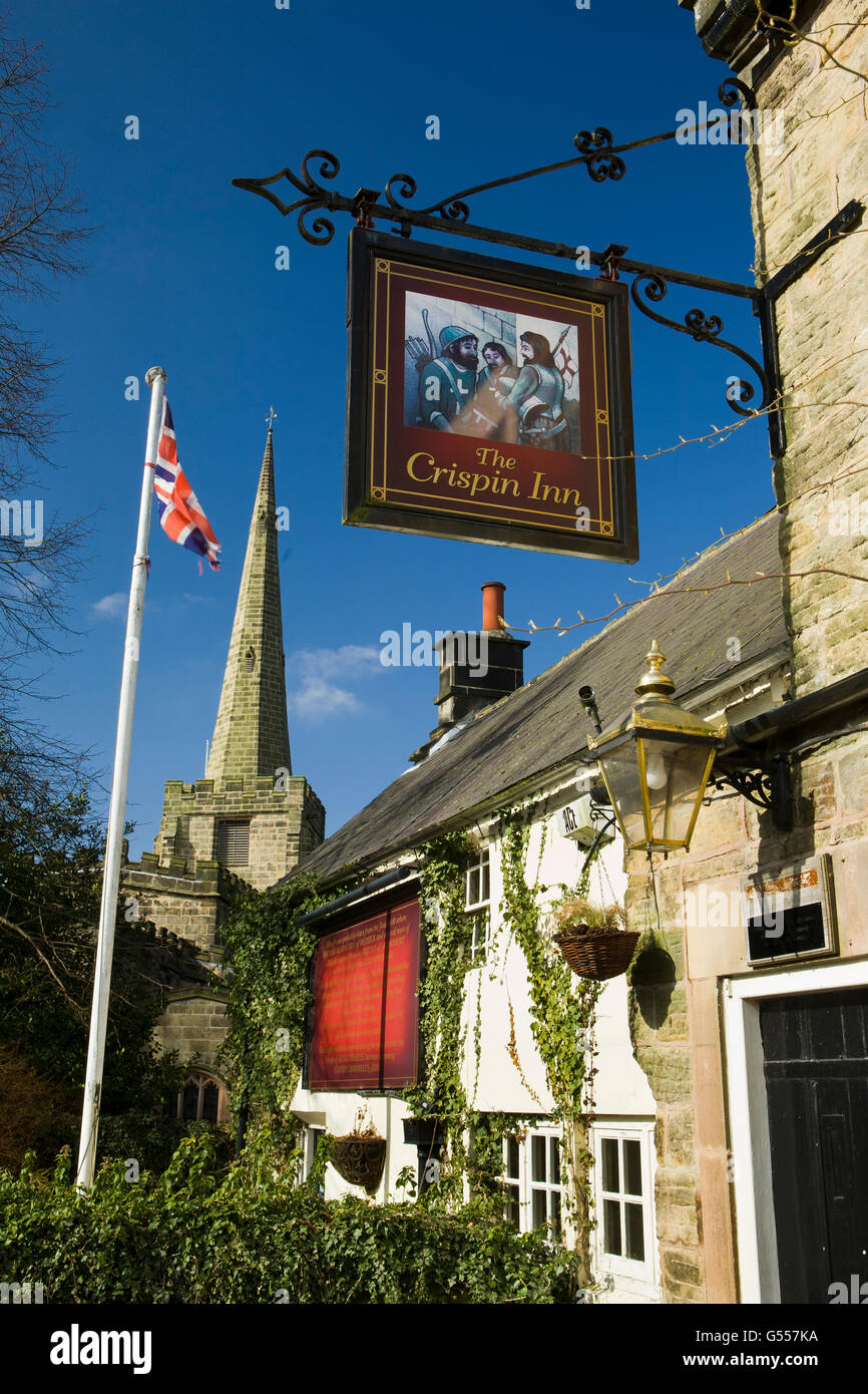English church with flag hi-res stock photography and images - Alamy