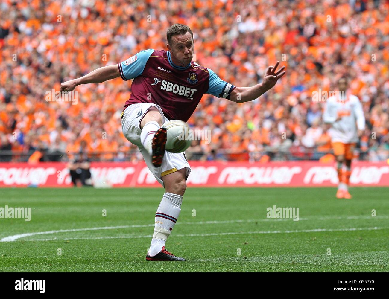 Captain kevin nolan hi-res stock photography and images - Alamy