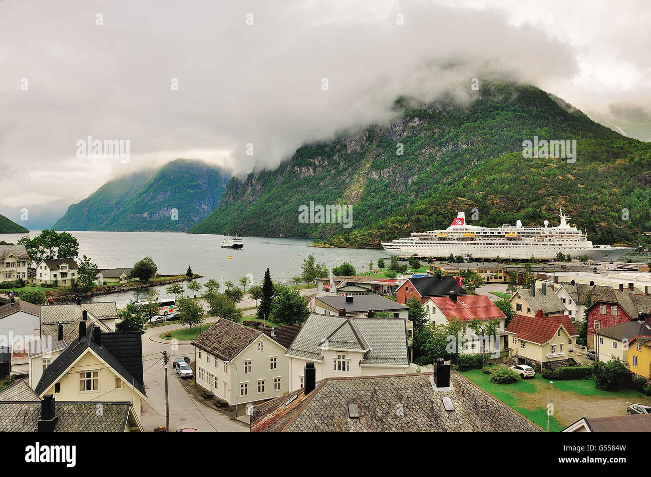 Fred olsen cruise ships hi-res stock photography and images - Alamy