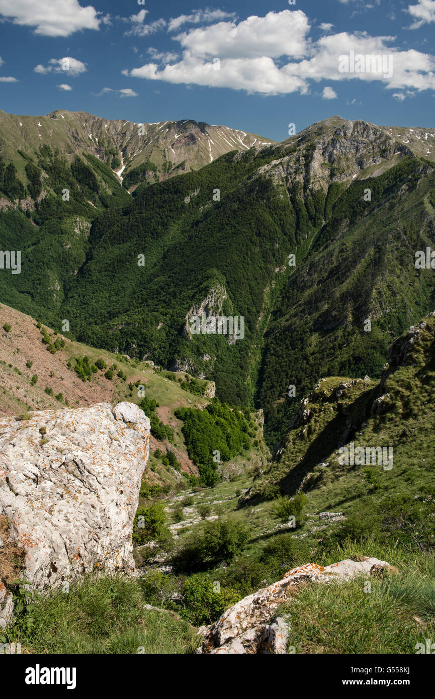 Bosnia mountains hi-res stock photography and images - Alamy