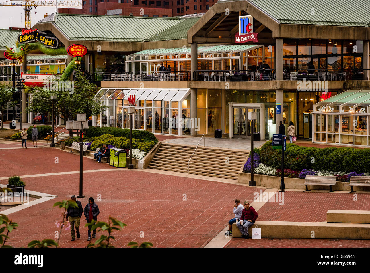 Harbor market pavilion hi-res stock photography and images - Alamy