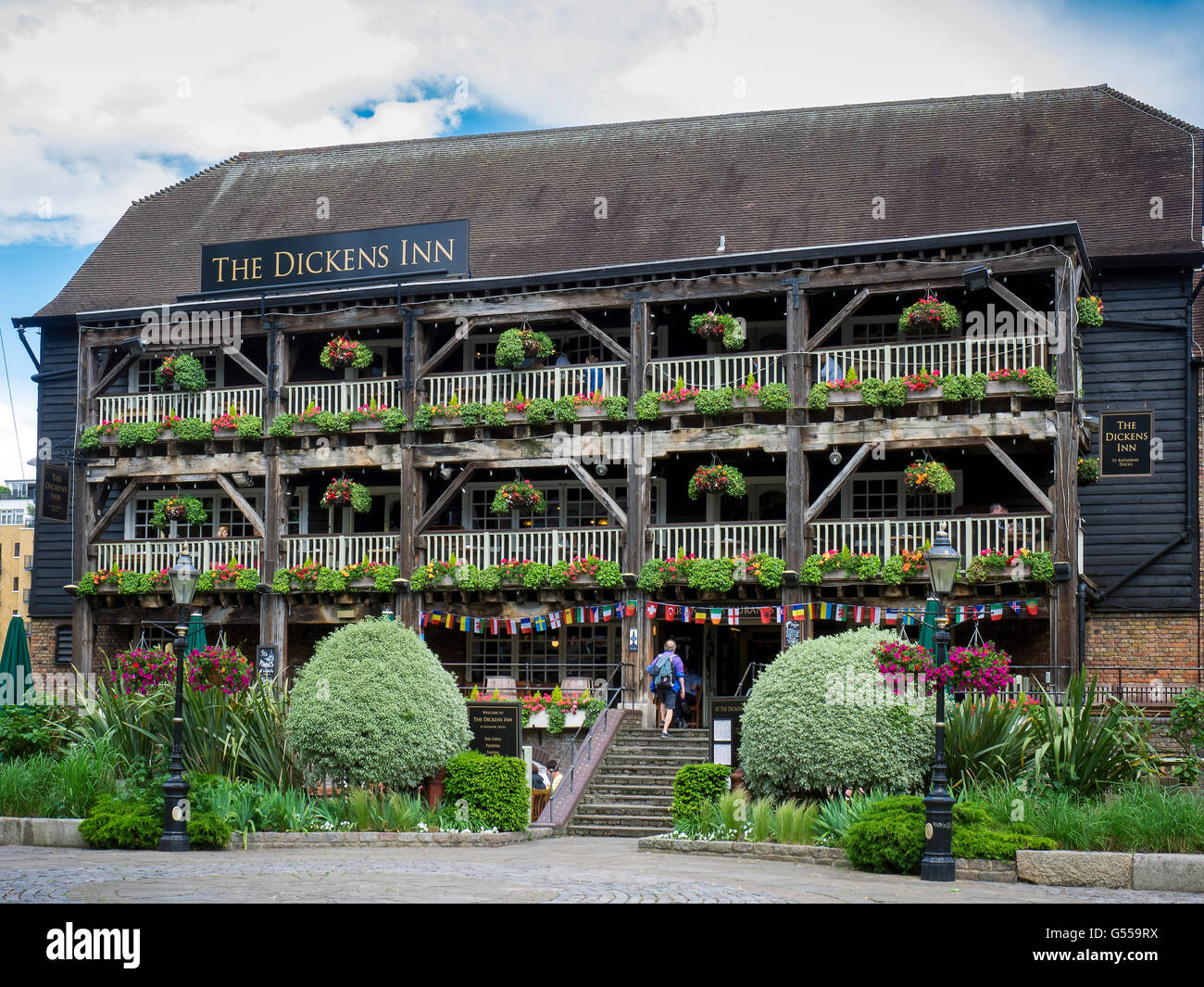 The Dickens Inn at St Katherines Dock Stock Photo - Alamy