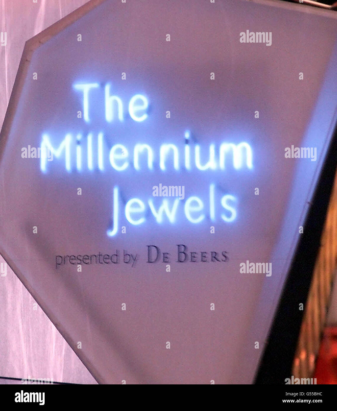 Dome Money Zone robbery sign Stock Photo - Alamy