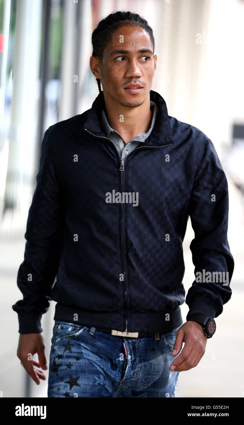 Pienaar faces speeding claims Stock Photo - Alamy