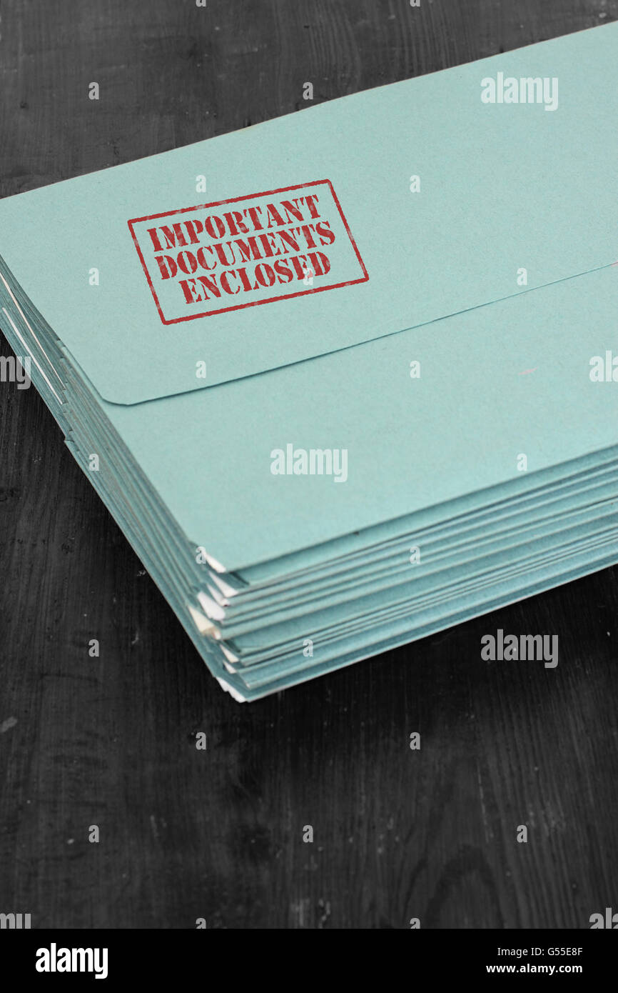 Important documents hi-res stock photography and images - Alamy