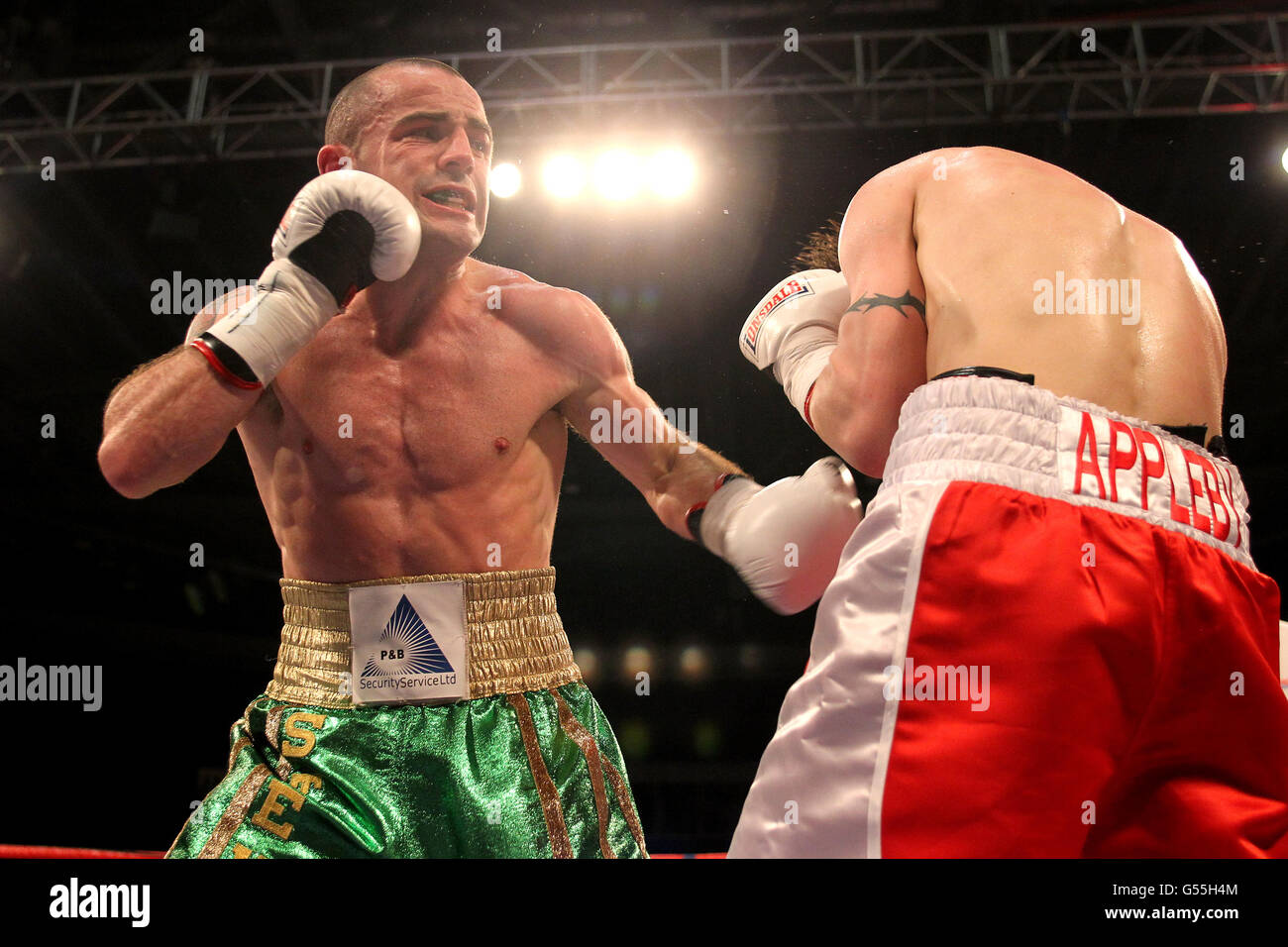 Boxing - Paul Appleby v Stephen Ormond - Braehead Arena. Ireland's Stephen Ormond (left) in ...