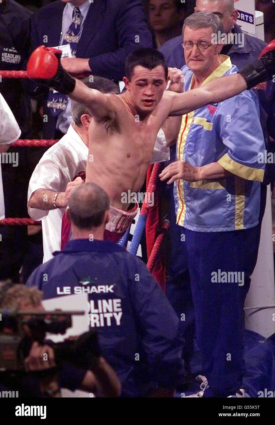 Liverpool's Colin Dunne, five times boxing champion celebrates victory ...