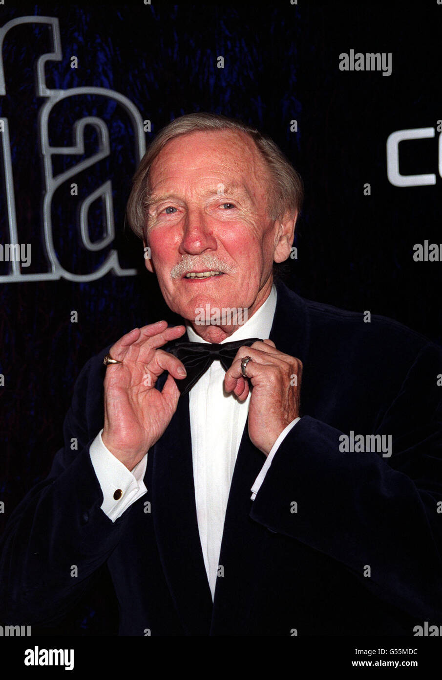 Leslie phillips british actor hi-res stock photography and images - Alamy