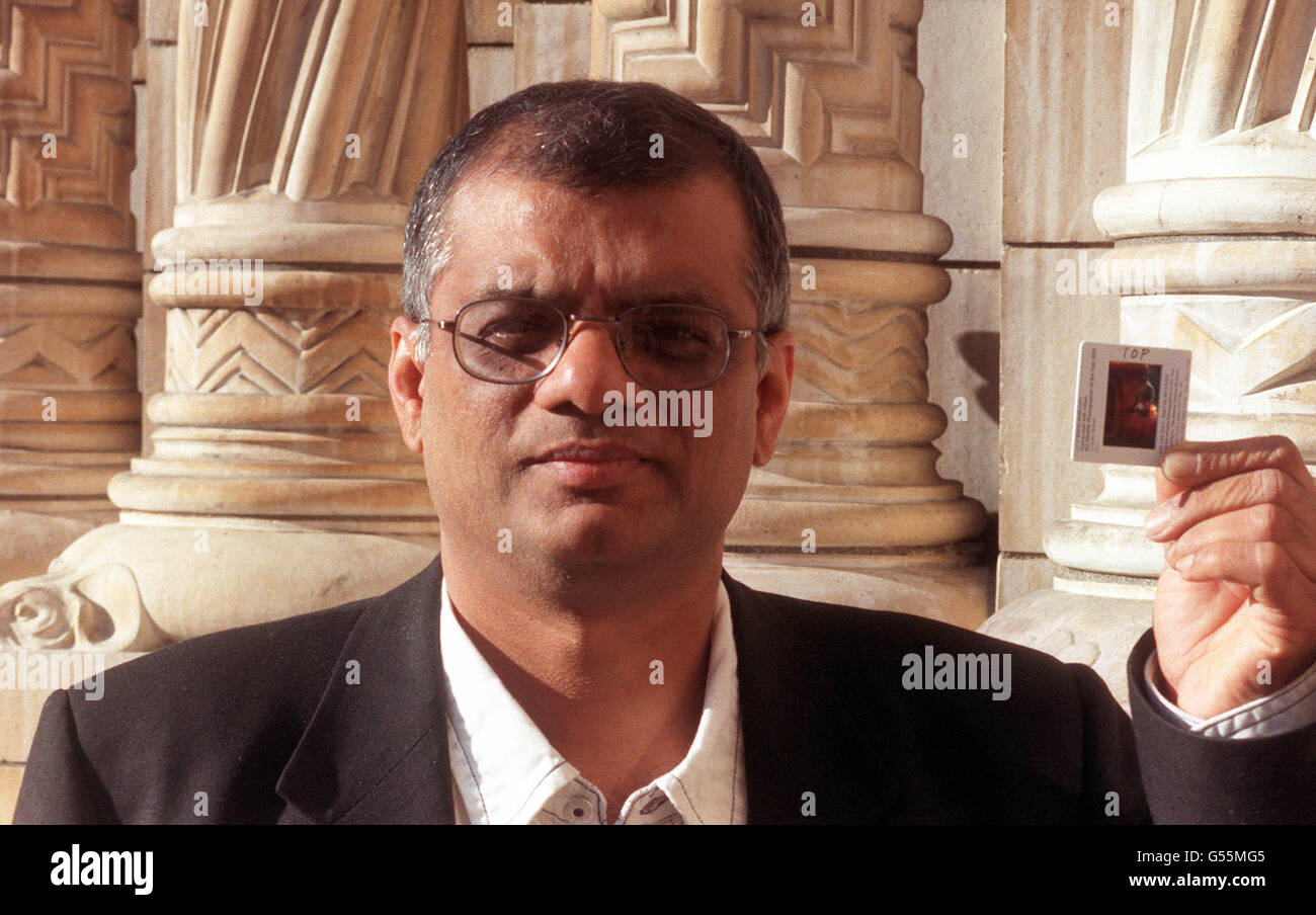 Manoj shah wildlife photographer hi-res stock photography and images ...