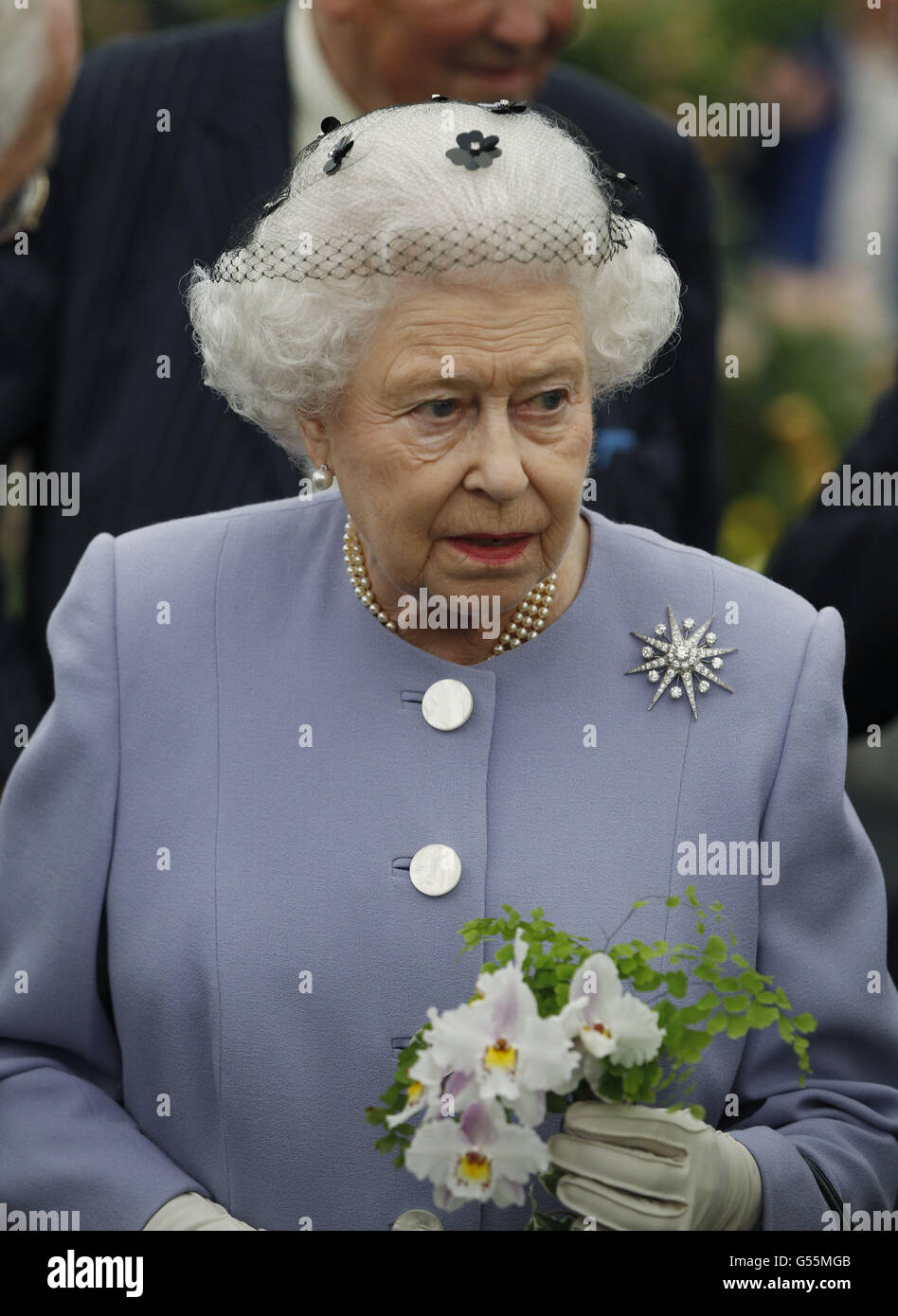 Queen Elizabeth II visits the Chelsea Flower Show in London Stock Photo ...