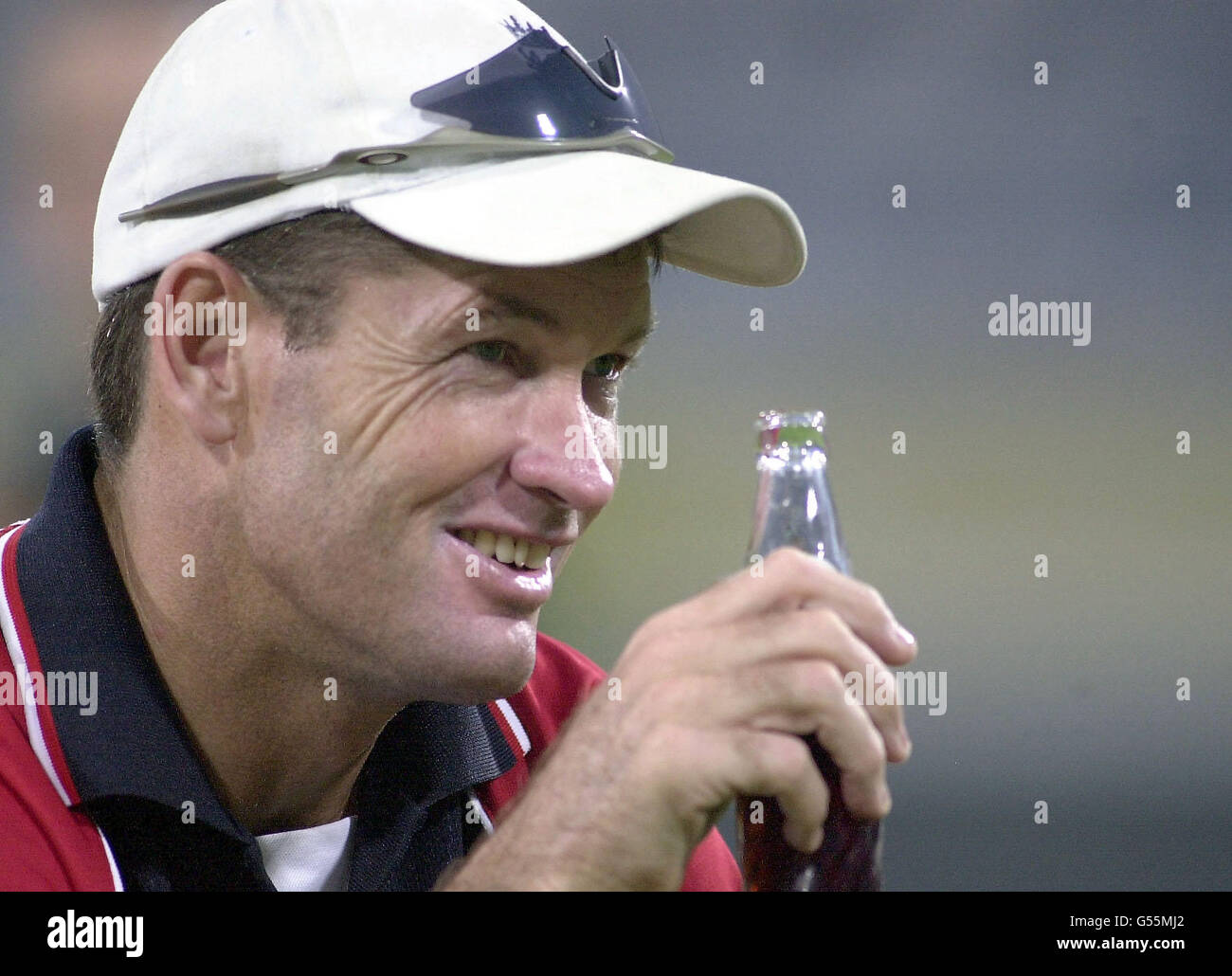 Eng v Pak Graeme Hick practice Stock Photo - Alamy