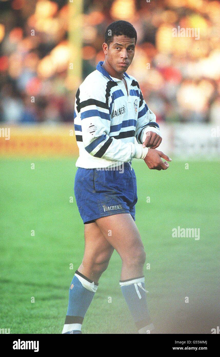 Sport jeremy guscott hi-res stock photography and images - Alamy