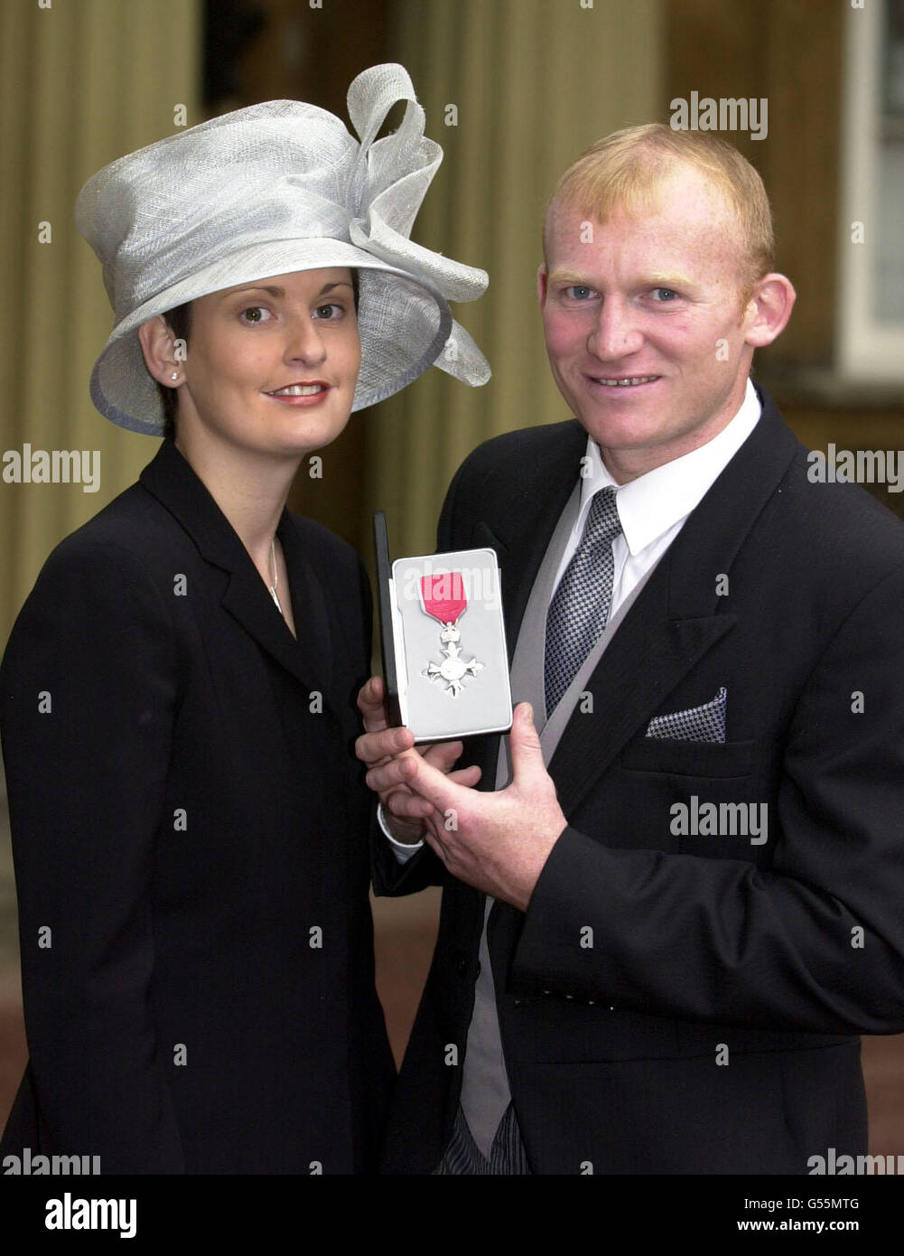 Rugby player neil jenkins at buckingham palace hi-res stock photography ...