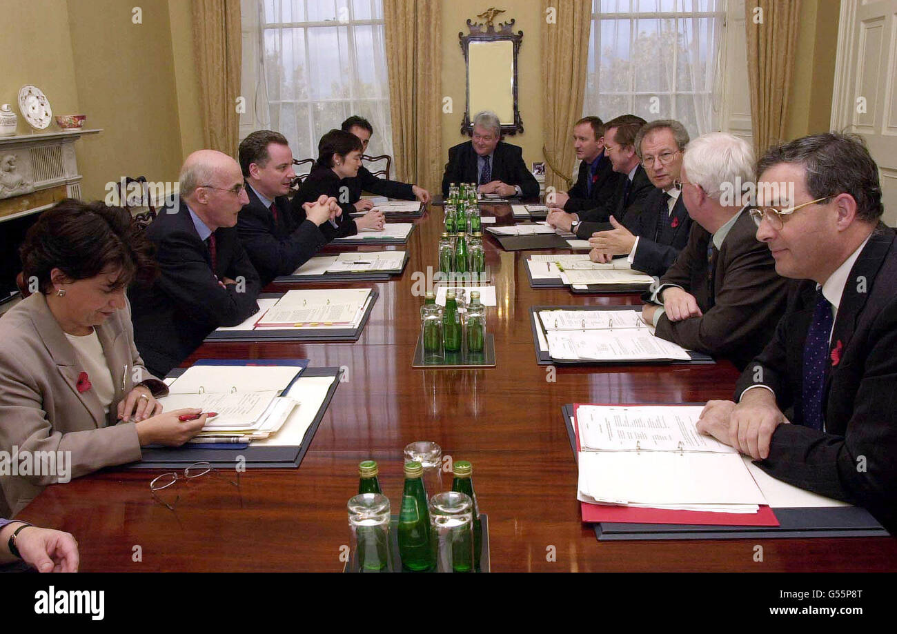 Scotland Labour cabinet Stock Photo - Alamy