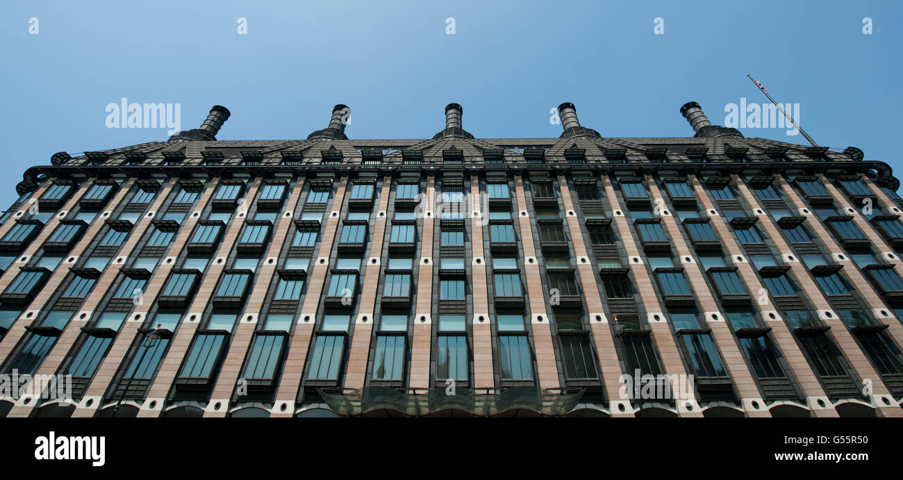 Portcullis house stock hi-res stock photography and images - Alamy