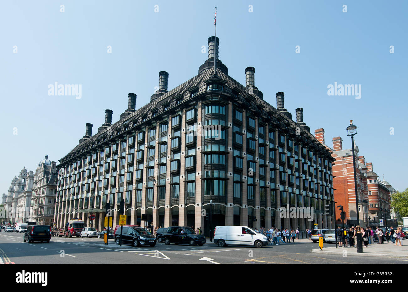 Portcullis House stock Stock Photo - Alamy