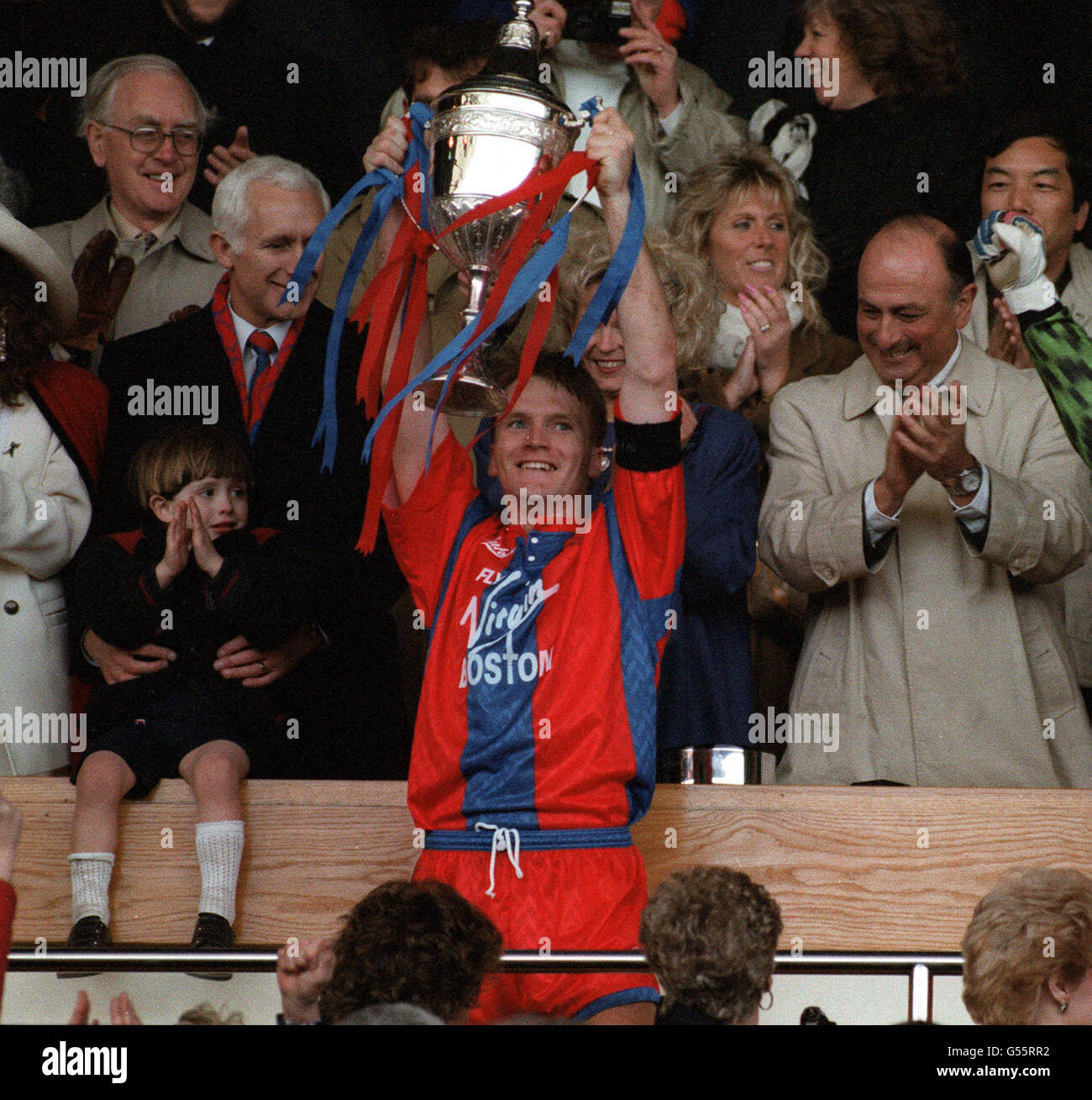 Geoff thomas football hi-res stock photography and images - Alamy