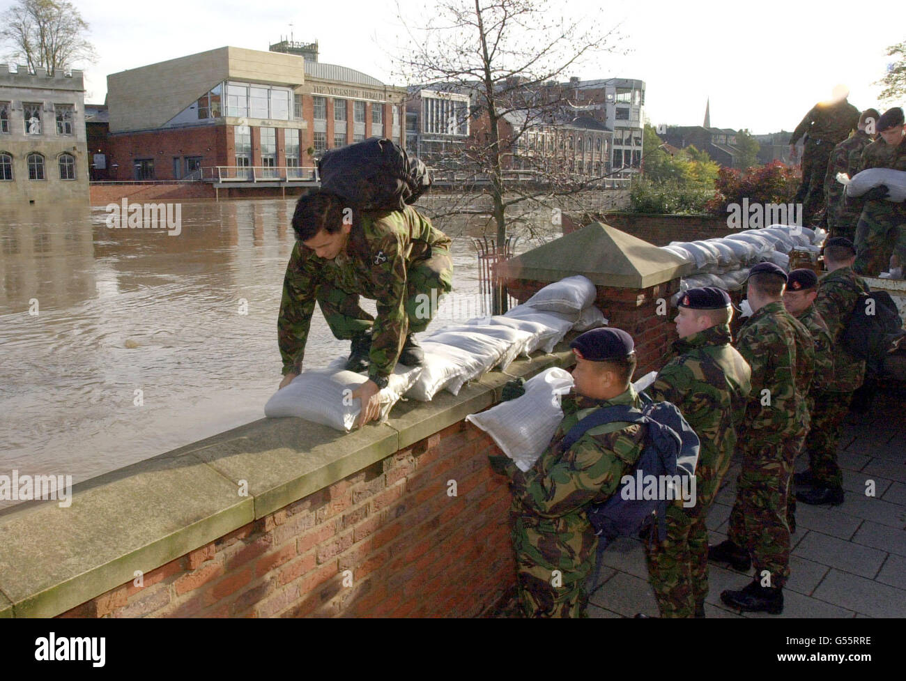 Weather military river floods disaster hi-res stock photography and ...