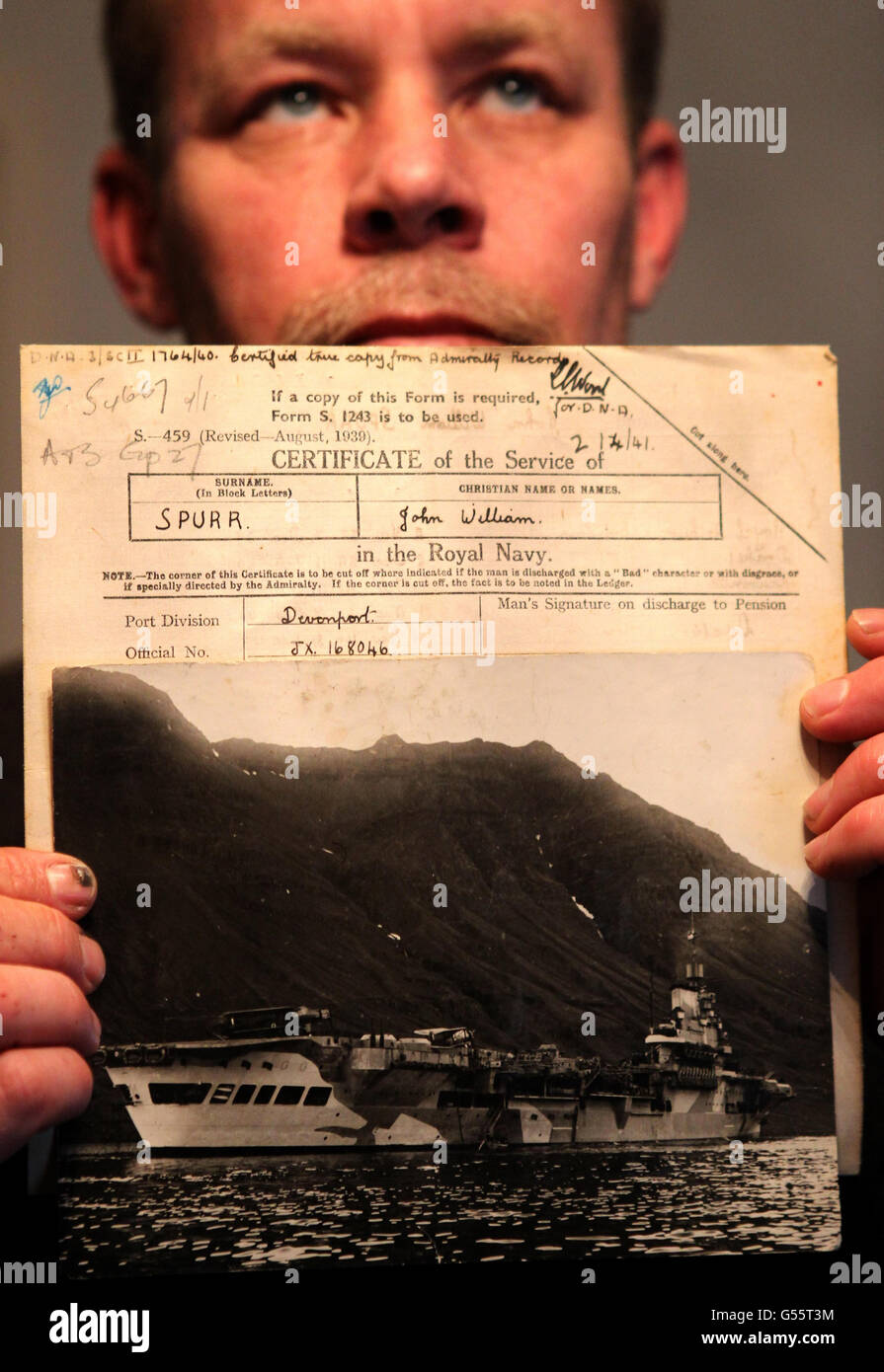 Photos 'of Bismarck sinking' emerge Stock Photo - Alamy