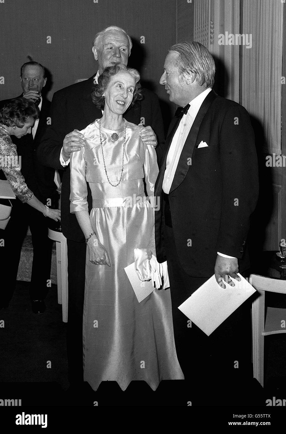 Edward Heath & Dame Ruth Stock Photo - Alamy