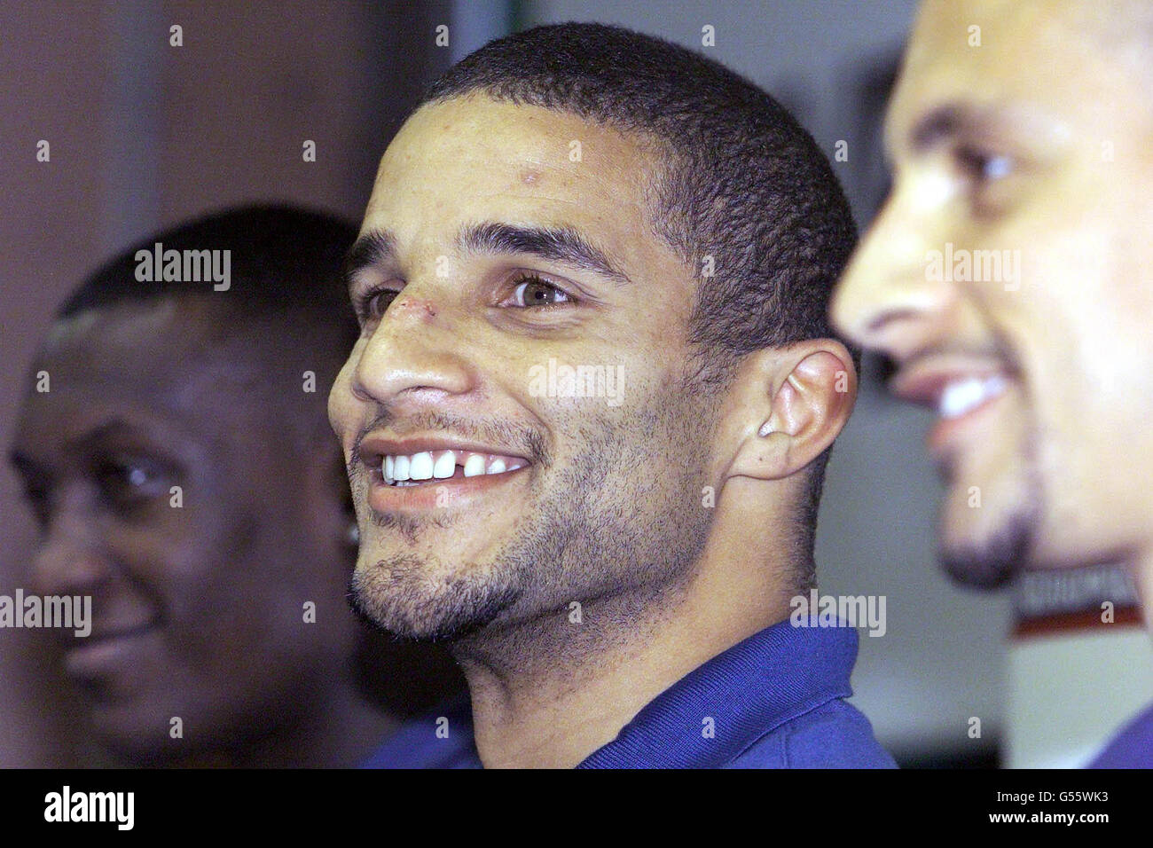 England players david james hi-res stock photography and images - Alamy
