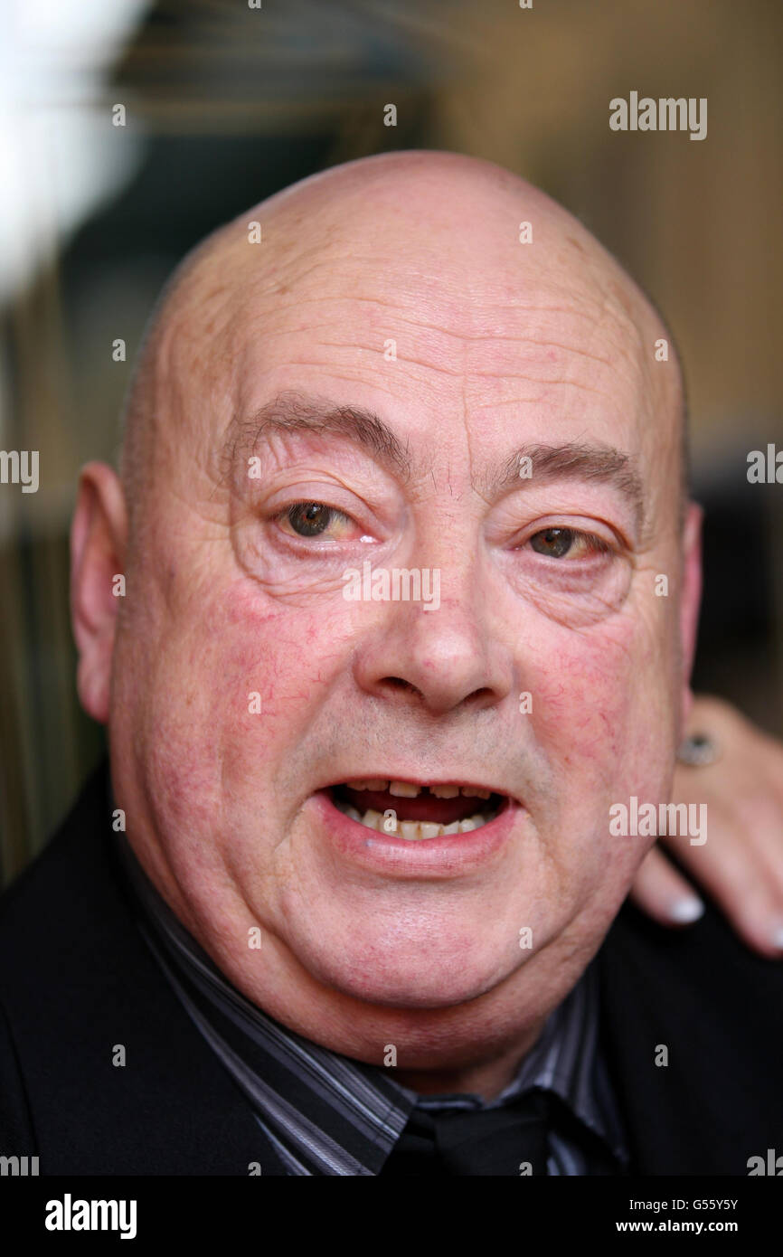 Reacts to the sentencing of their killer david oaks hi-res stock ...