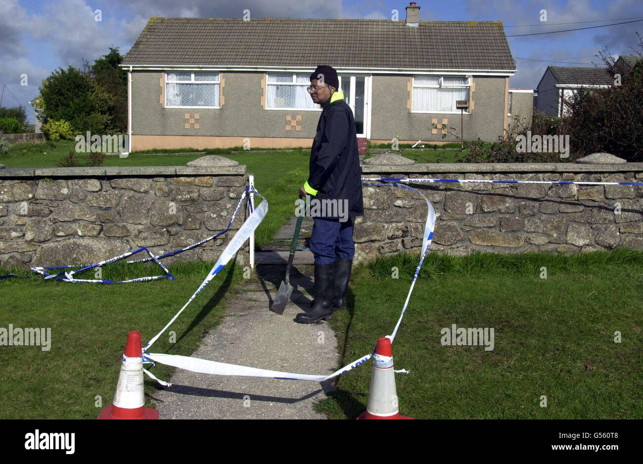 Investigation tent cordon hi-res stock photography and images - Alamy