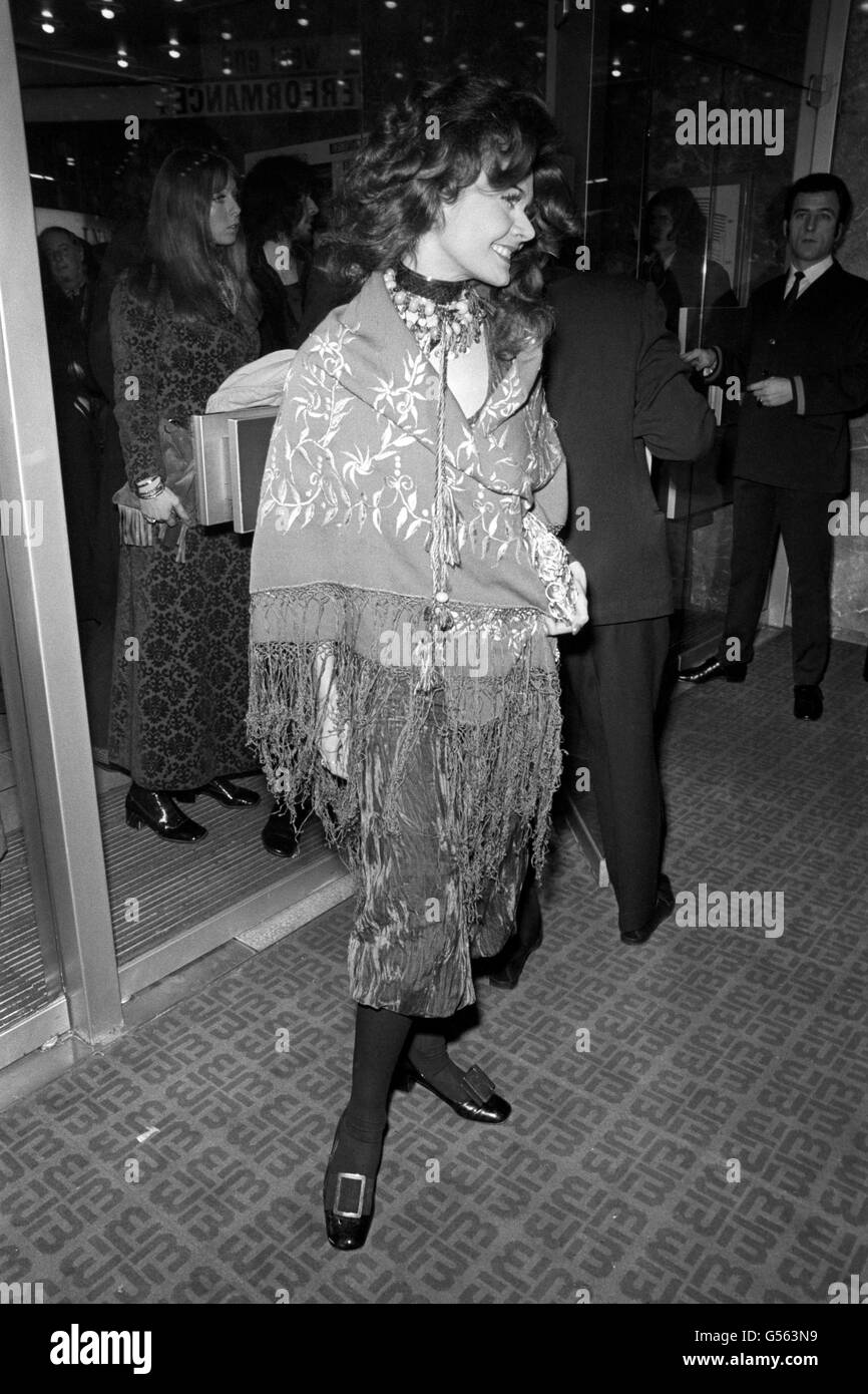 Performance film mick jagger hi-res stock photography and images - Alamy