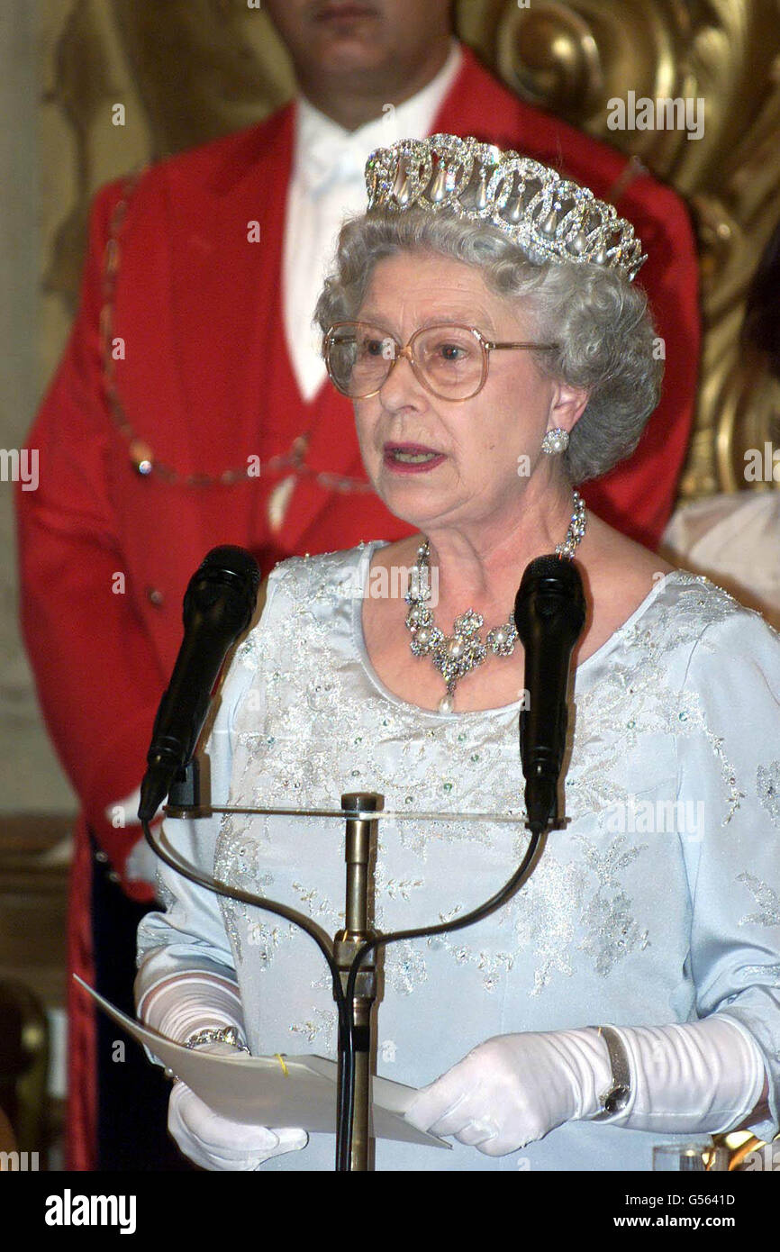 Royalty - Queen Elizabeth II State Visit to Italy Stock Photo - Alamy