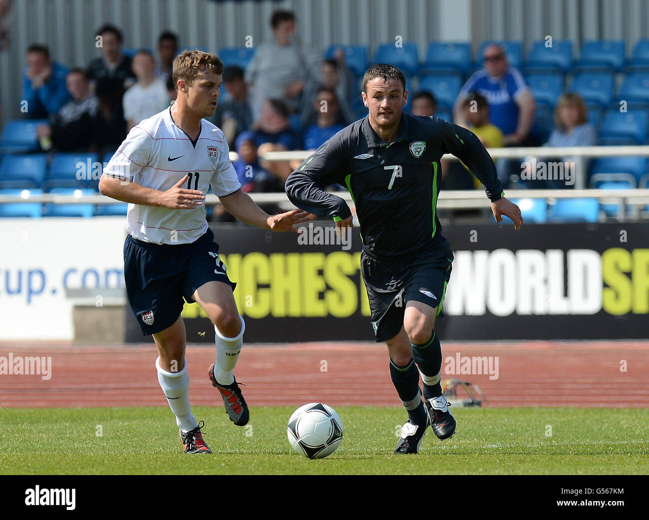 USA's Tyler Bennett (left) and Ireland's Gary Messett battle for the ...