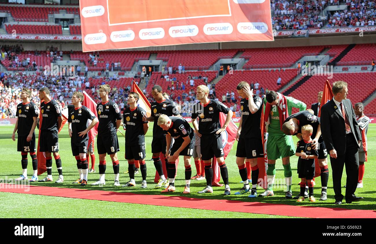 Crewe alexandra wembley hi-res stock photography and images - Alamy