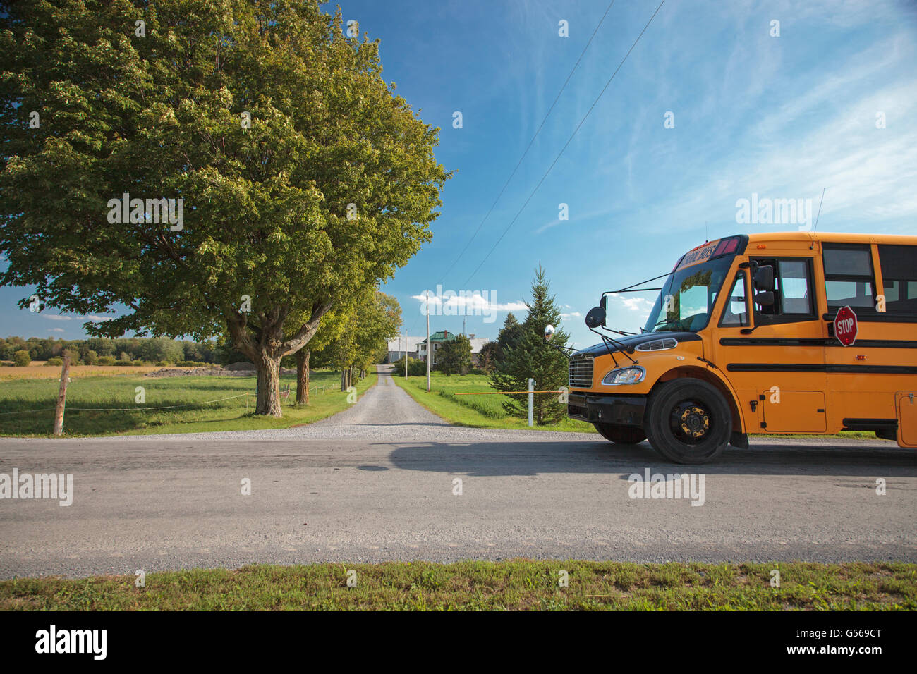 School bus stop hi-res stock photography and images - Alamy
