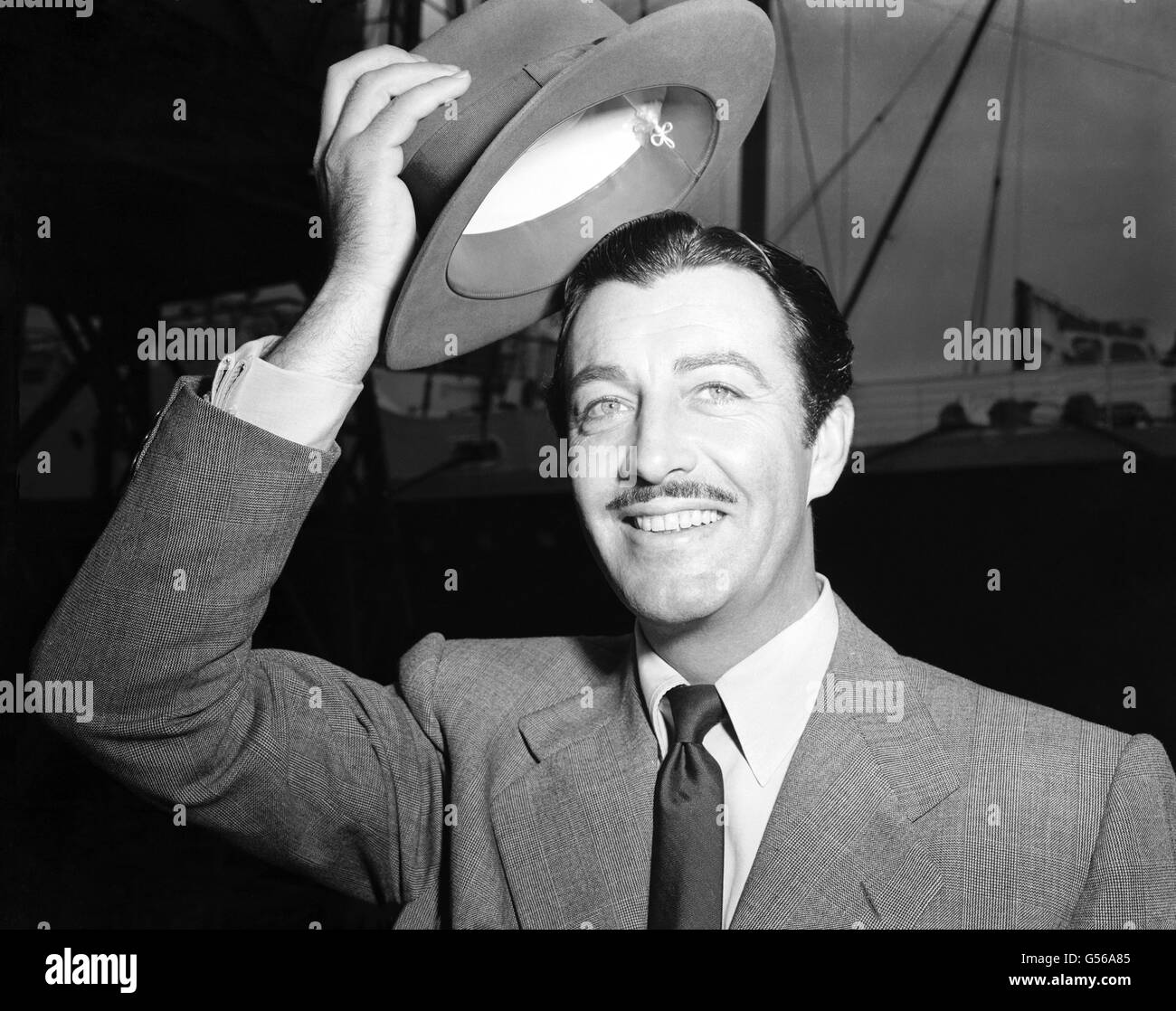 Robert taylor ivanhoe hi-res stock photography and images - Alamy