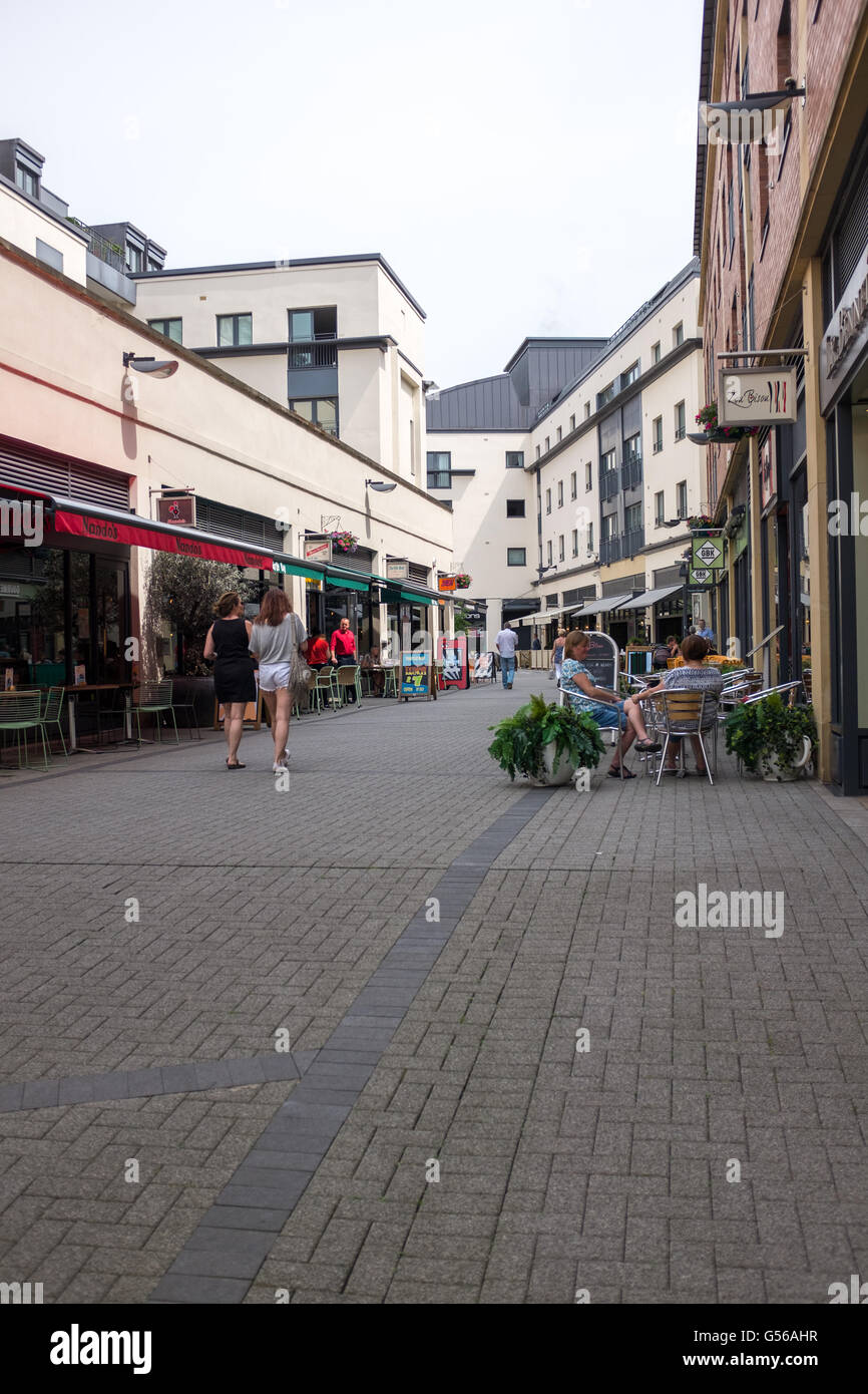 Shopping court hi-res stock photography and images - Alamy