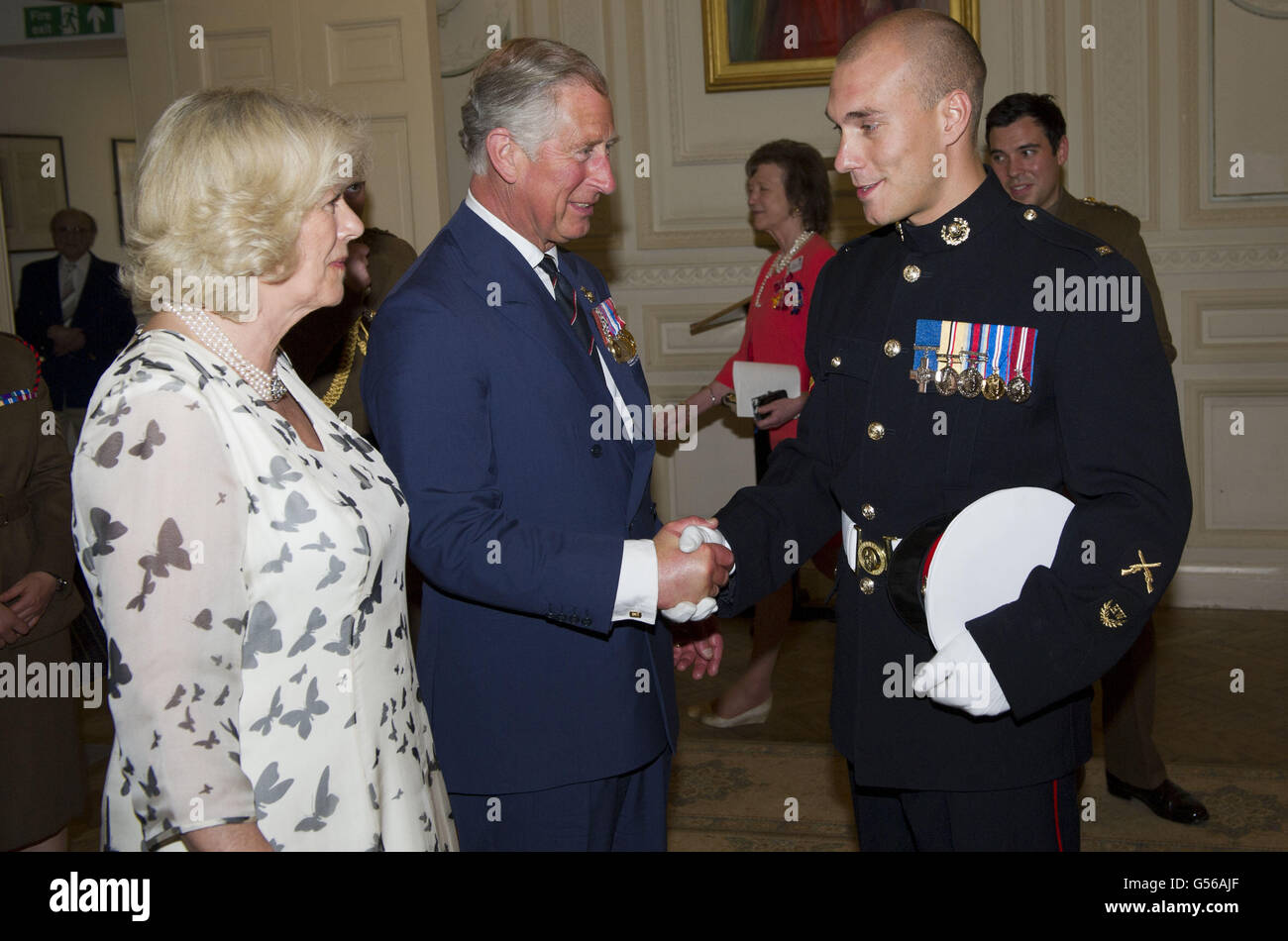 George cross association reception hi-res stock photography and images ...