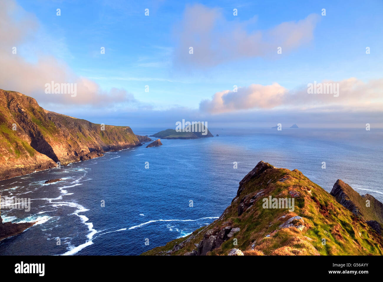 Kerry Cliffs, Portmagee, County Kerry; Ireland Stock Photo - Alamy