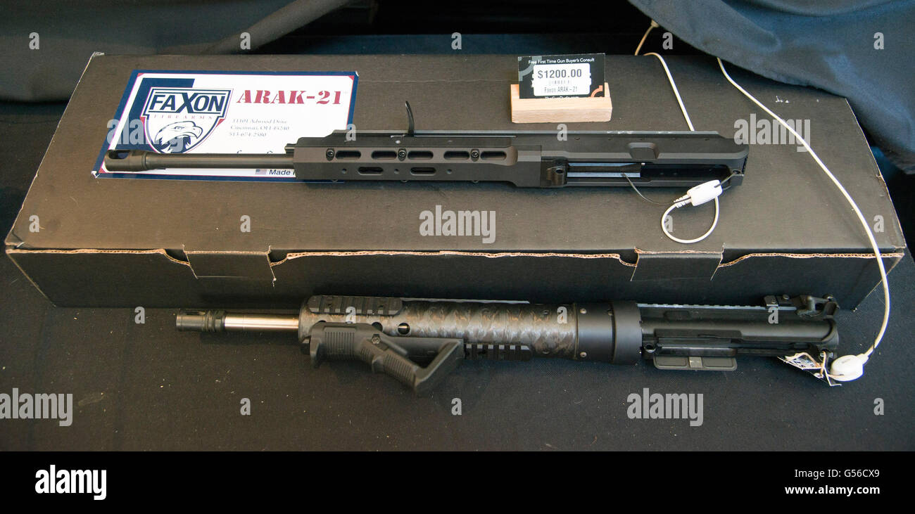 Assault weapon arak 21 hi-res stock photography and images - Alamy