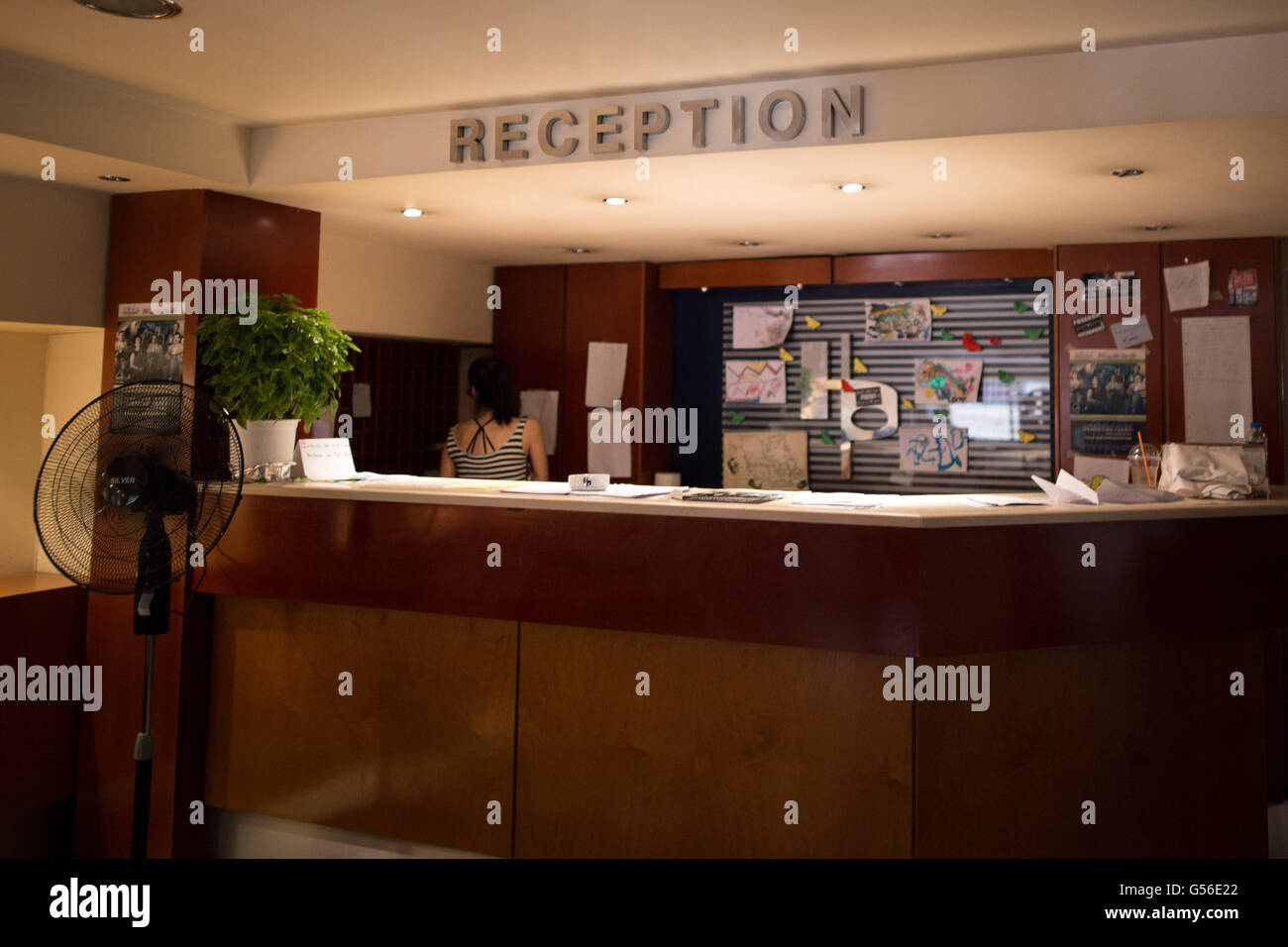 Helping people find their way hi-res stock photography and images - Alamy