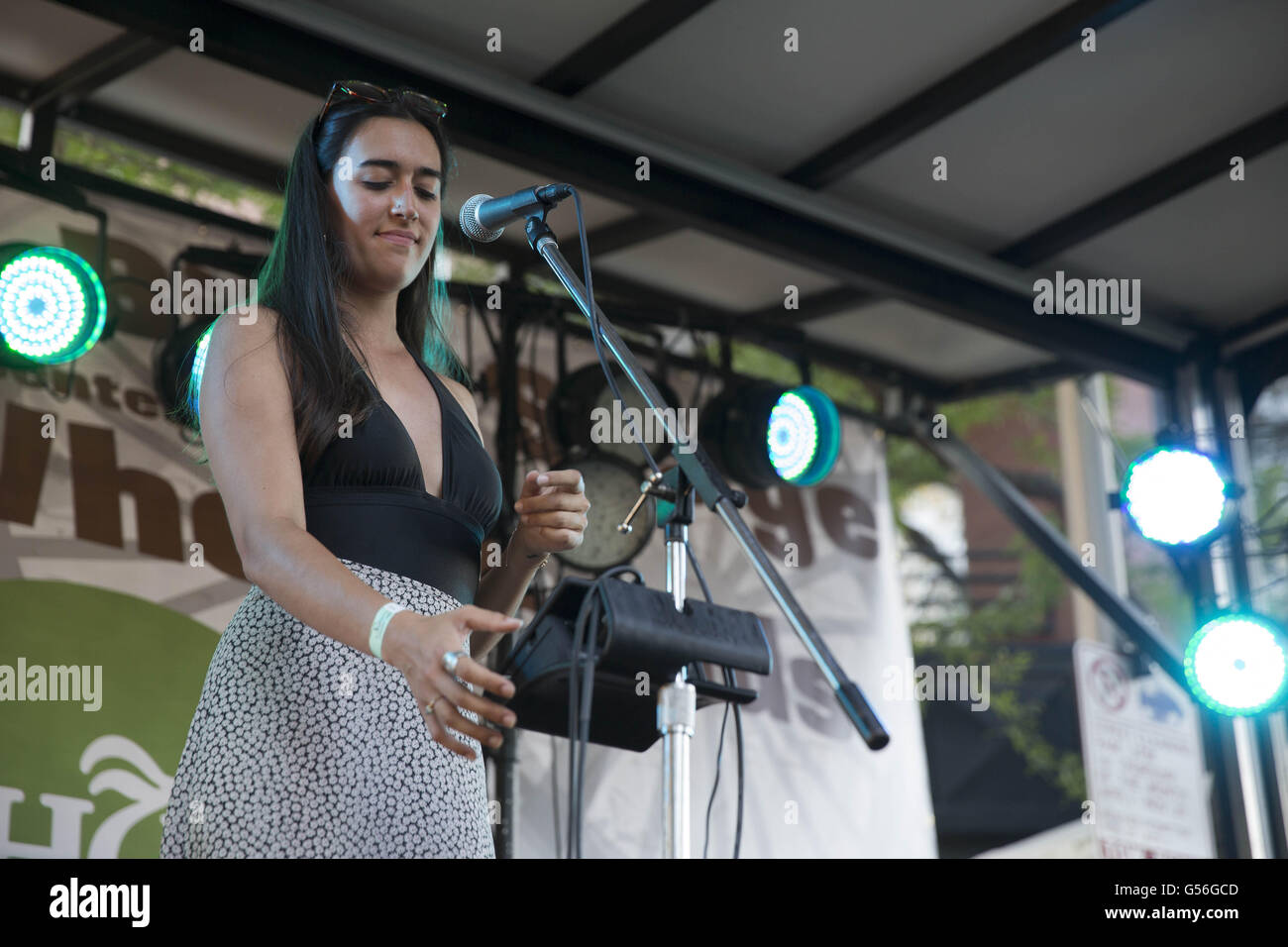 Chicago, Illinois, USA. 19th June, 2016. Catherine Poulos performing ...
