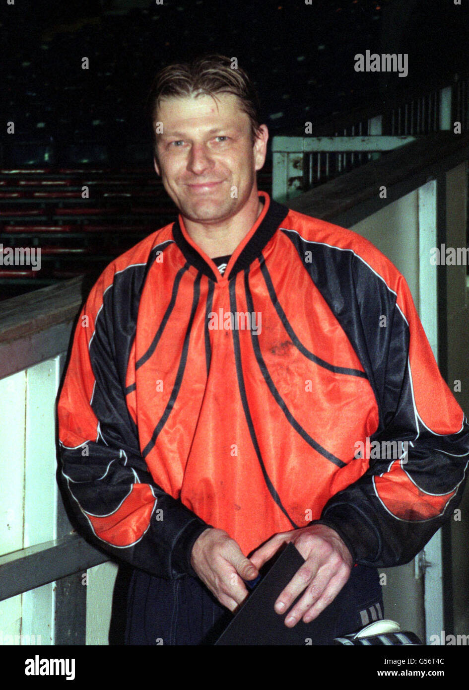 Bean Umbro.com match Stock Photo - Alamy