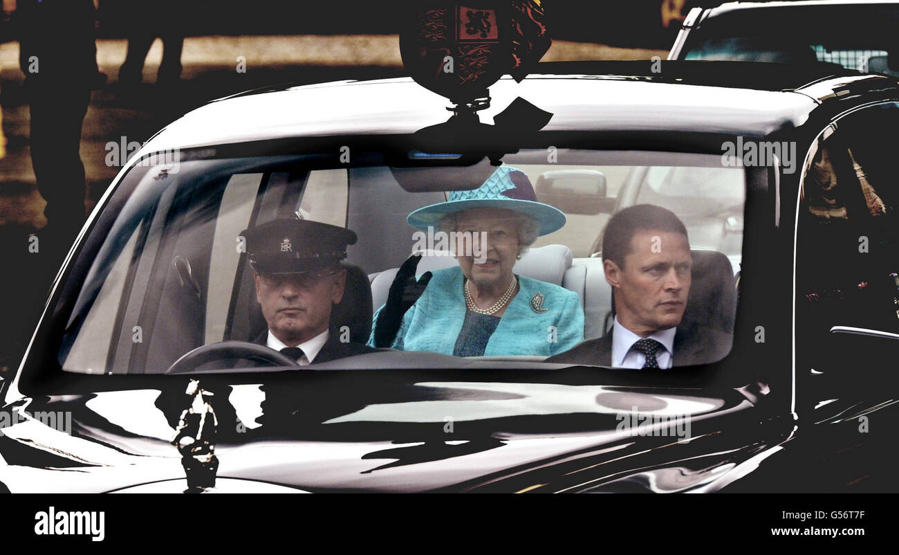 Muster parade hi-res stock photography and images - Alamy